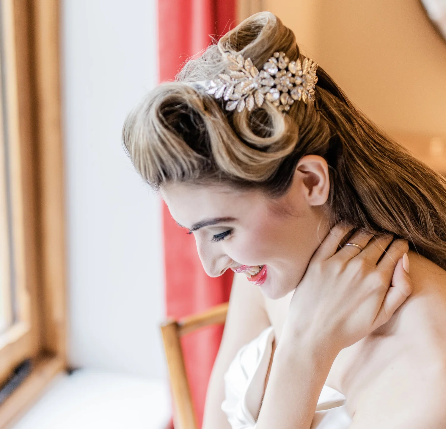 Wedding Tiara Inspiration - How To Wear A Bridal Tiara — Vintage Hair ...