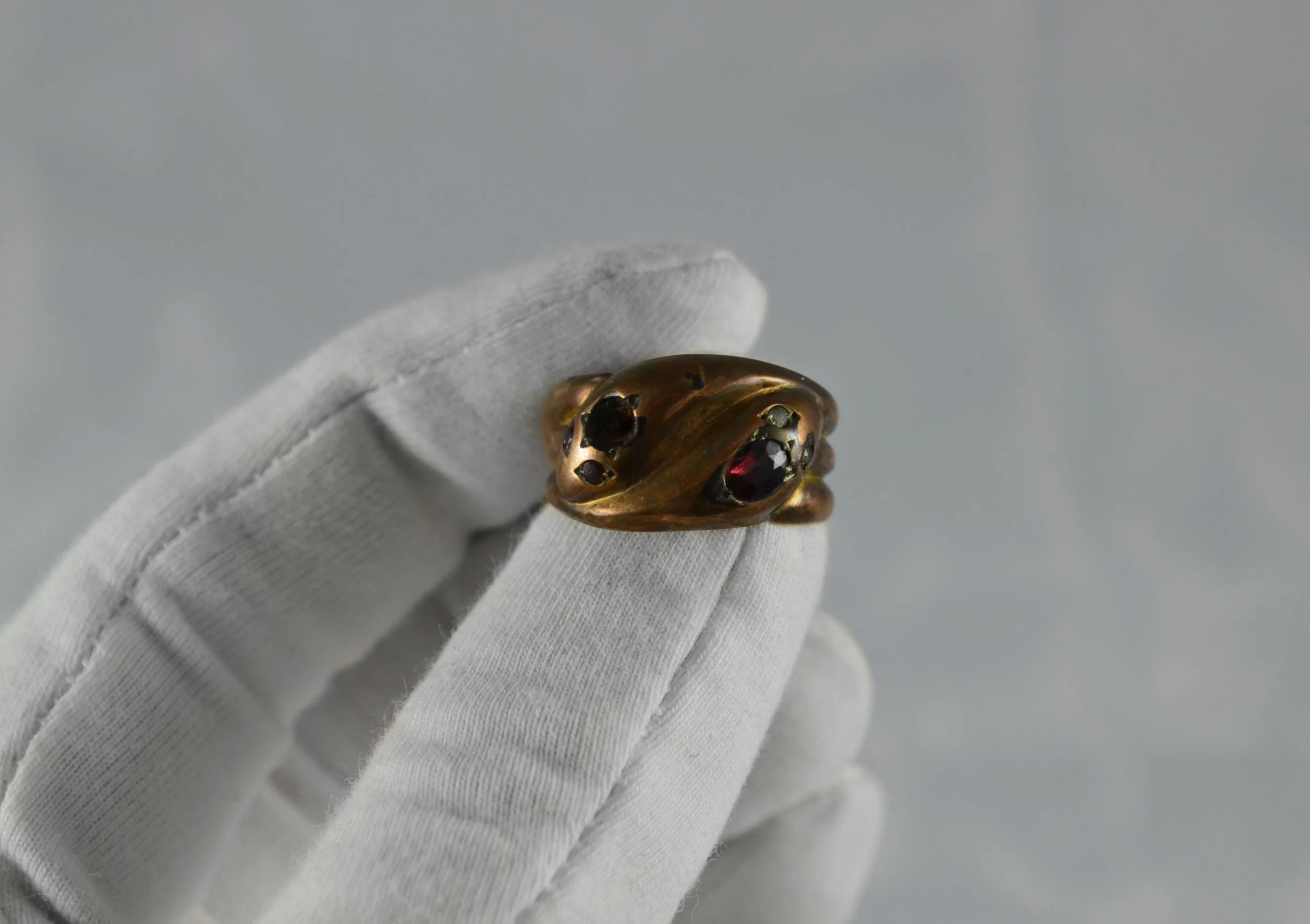 Jewlry from Bygone Days / Bijoux des temps anciens — Summerland Museum ...