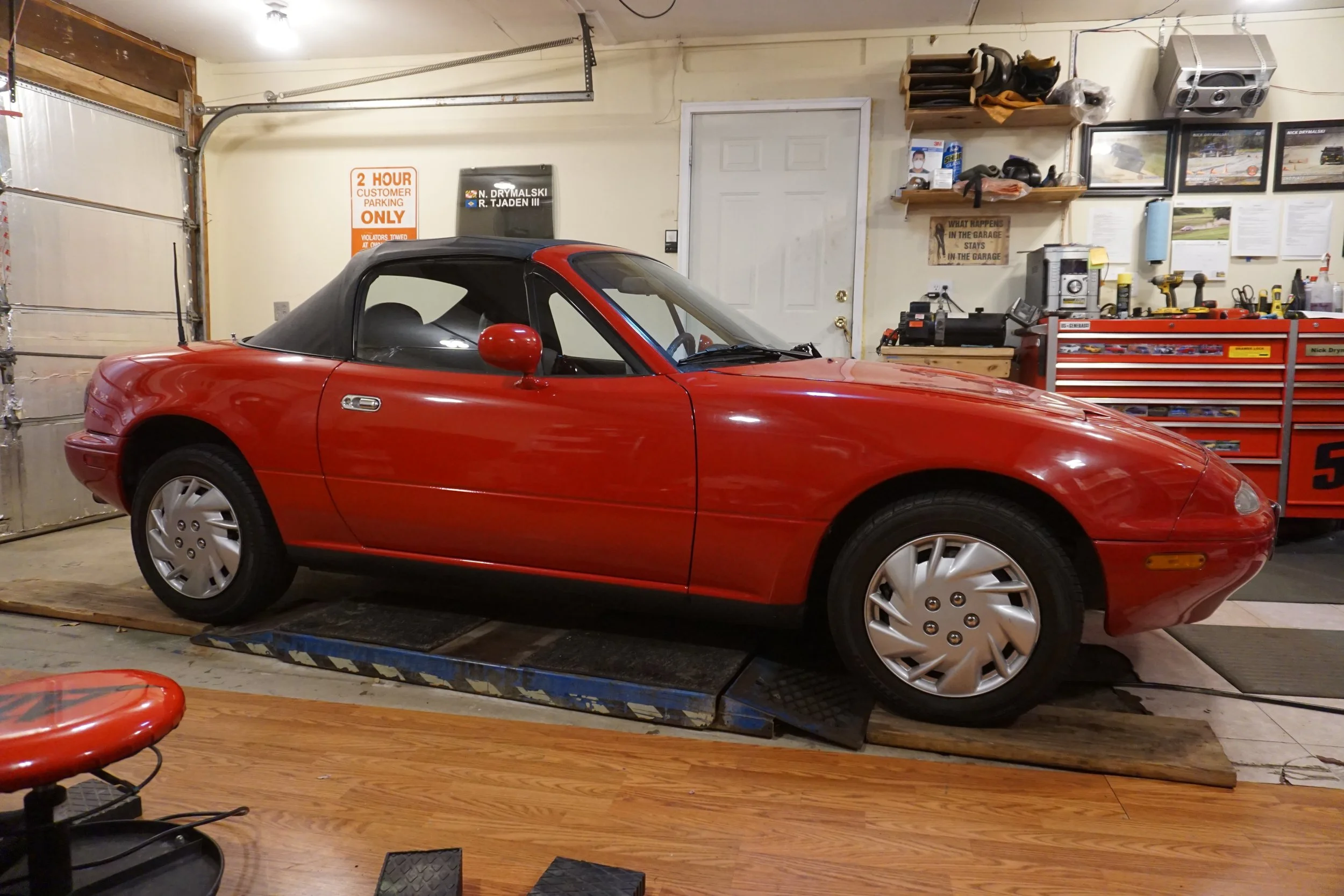 [NA] Classic Red 1995: Nothing fancy - MX-5 Miata Forum