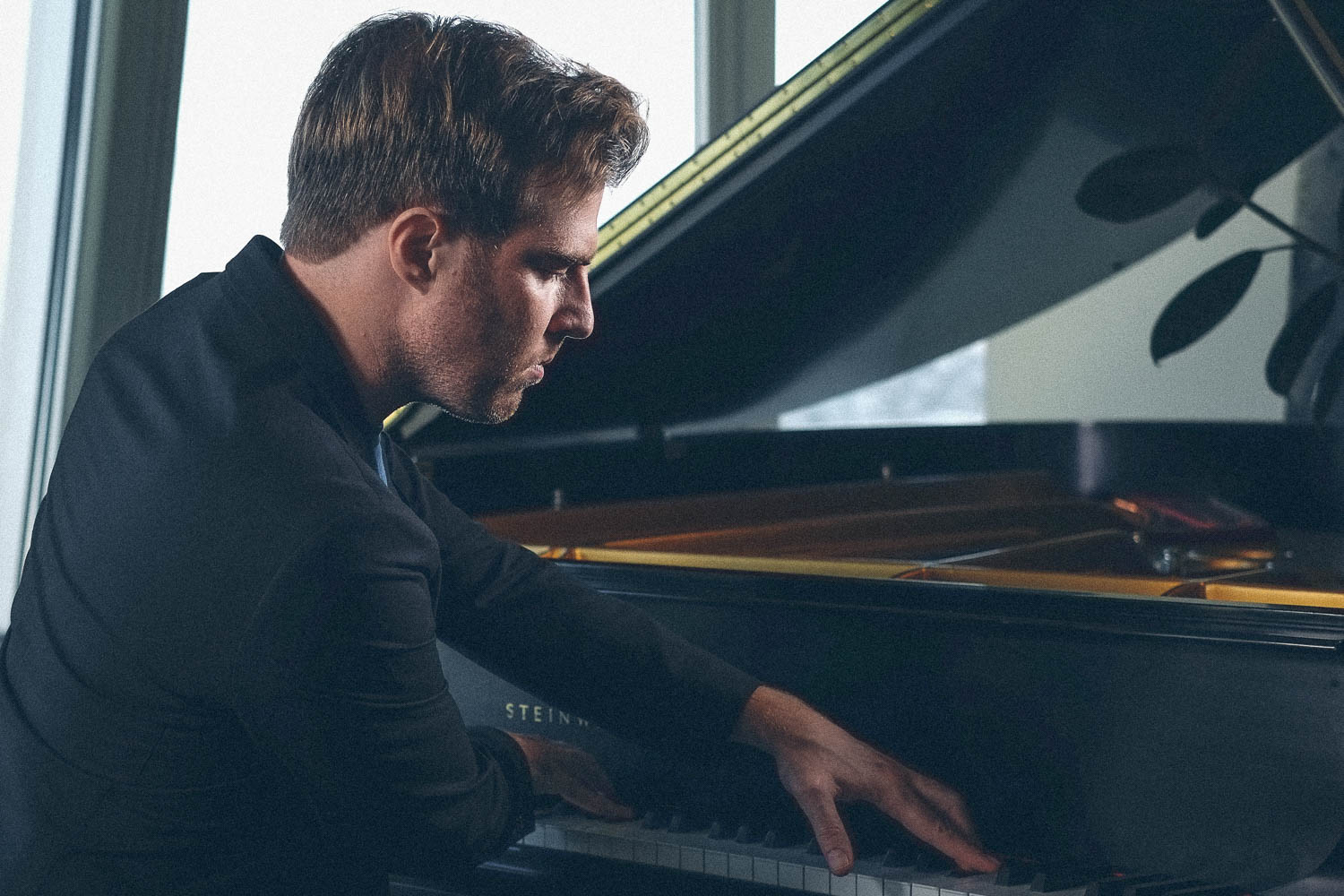 The 10 Do's and Don'ts of Portrait Photography — Shark & Palm