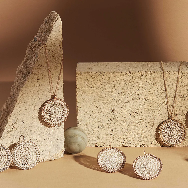 BILUM & BILAS – Ethical Handcrafted Jewellery and Bilums from Papua New ...