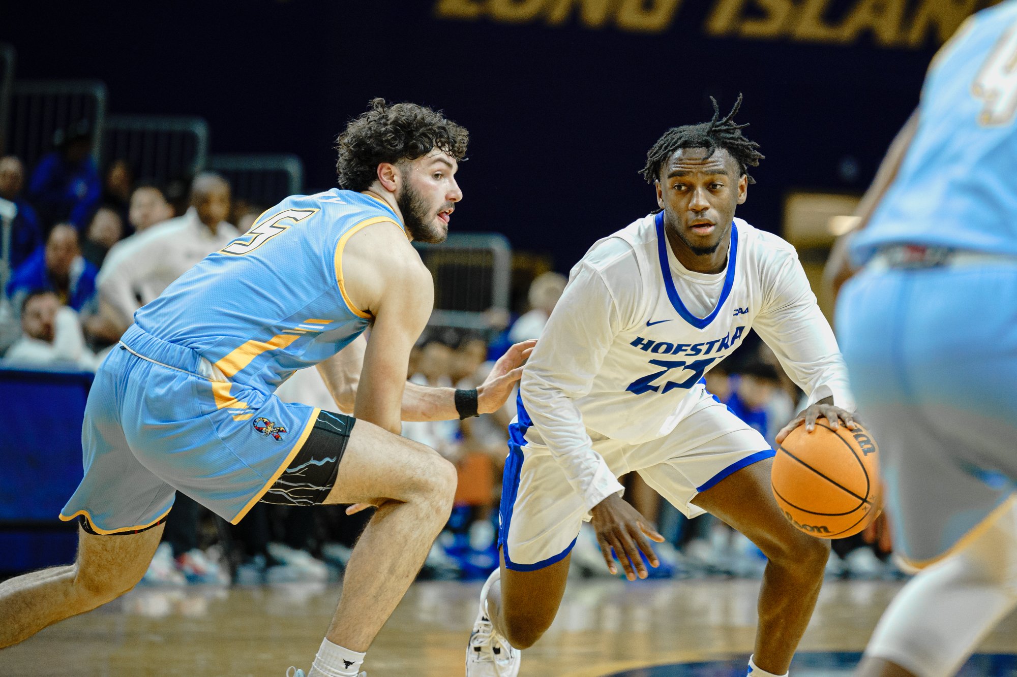 Sports — The Hofstra Chronicle