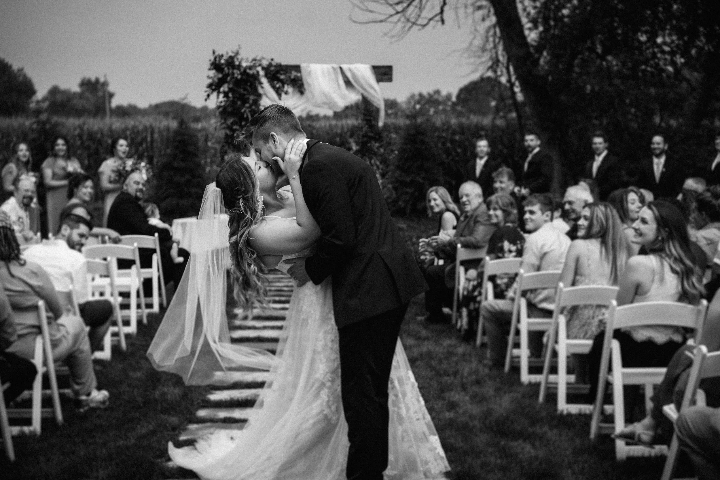 50pts | Nashville Wedding Photographers