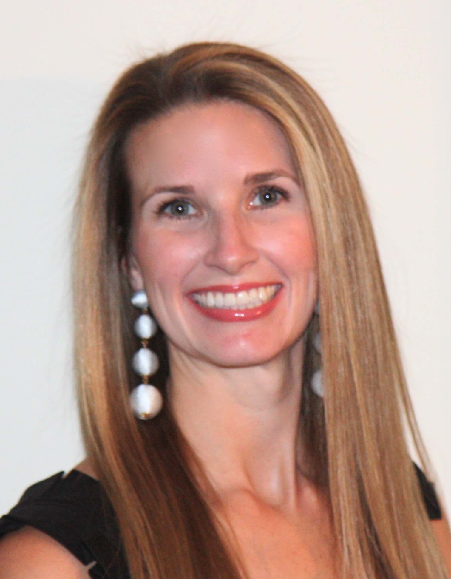 About Us — Rove & Roam Travel