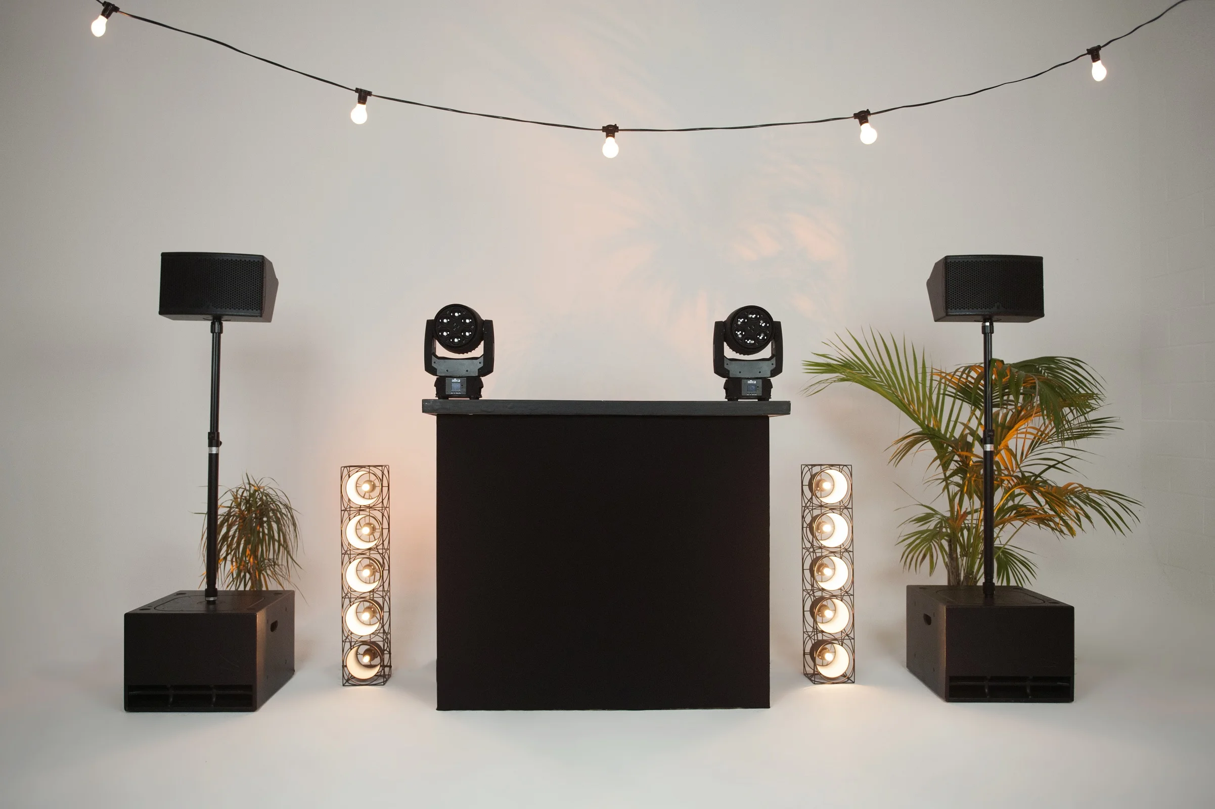 Wedding Smashers — Most Curious - The Wedding Show for the style savvy ...
