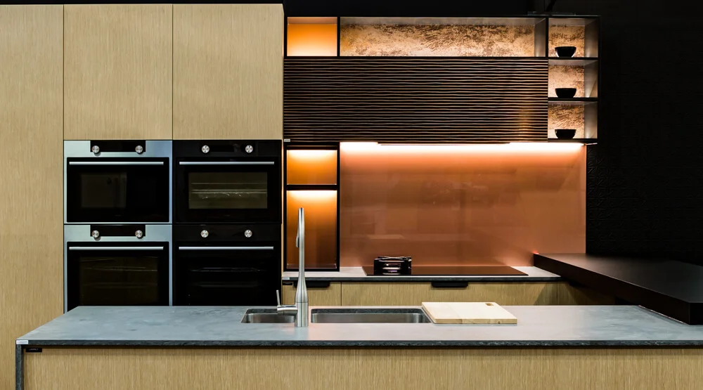 Painted Glass Splashbacks for Kitchen, Bathroom & Laundry