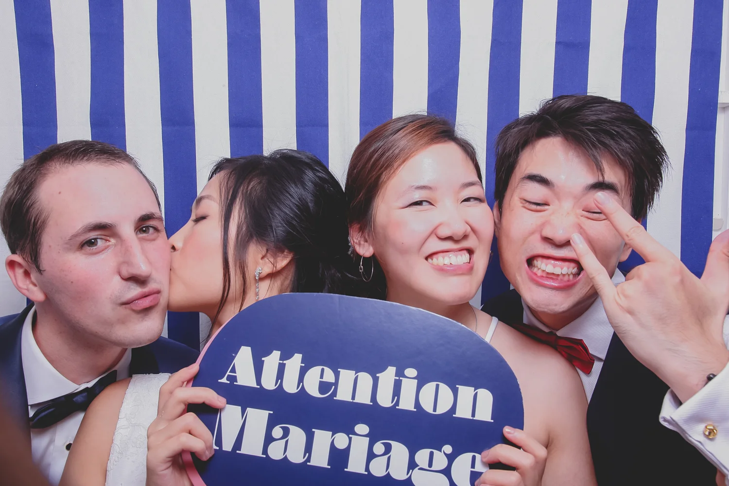 Dollop Vintage Photo Booth Singapore | Instant Photobooth Prints ...