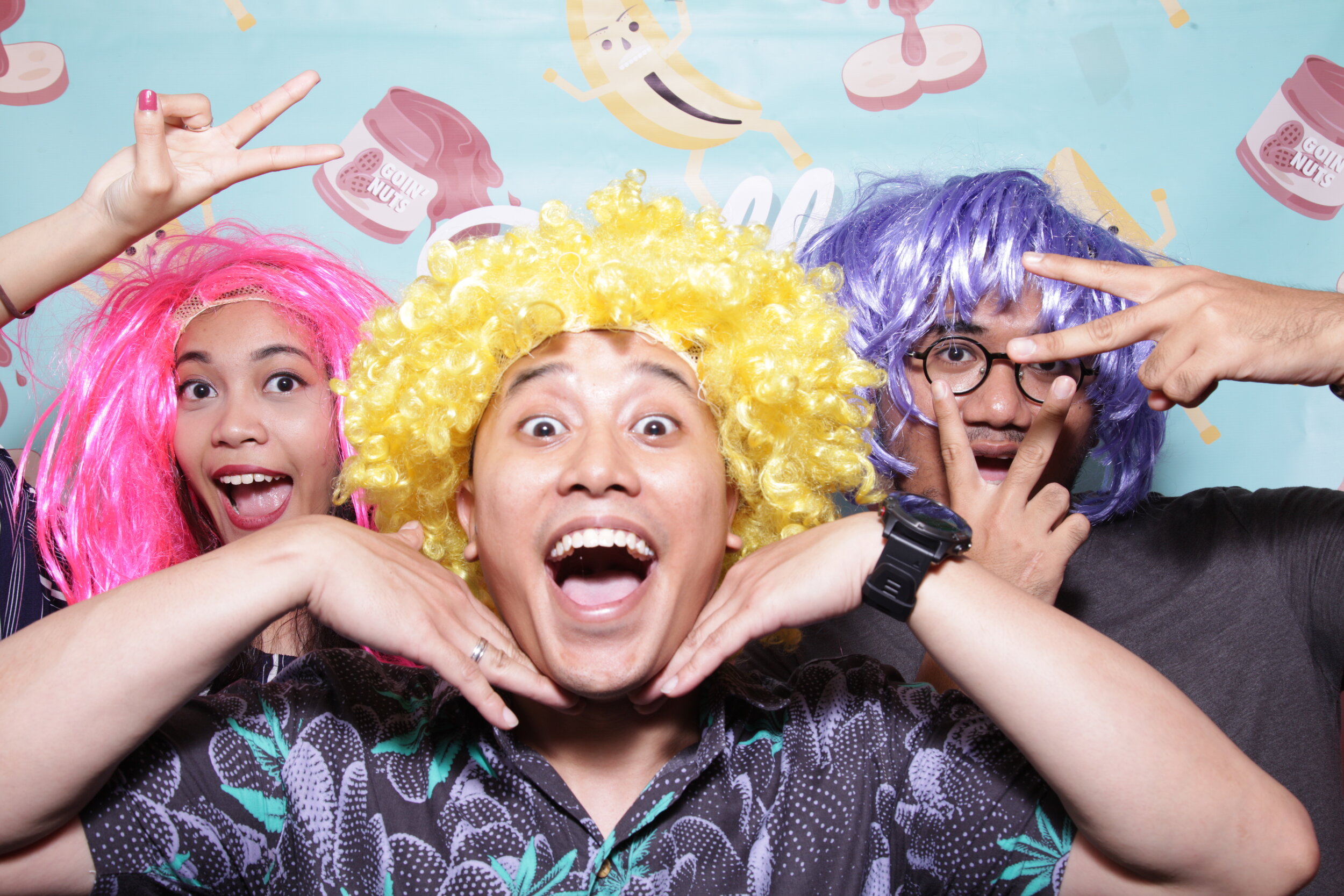 Dollop Vintage Photo Booth Singapore | Instant Photobooth Prints ...