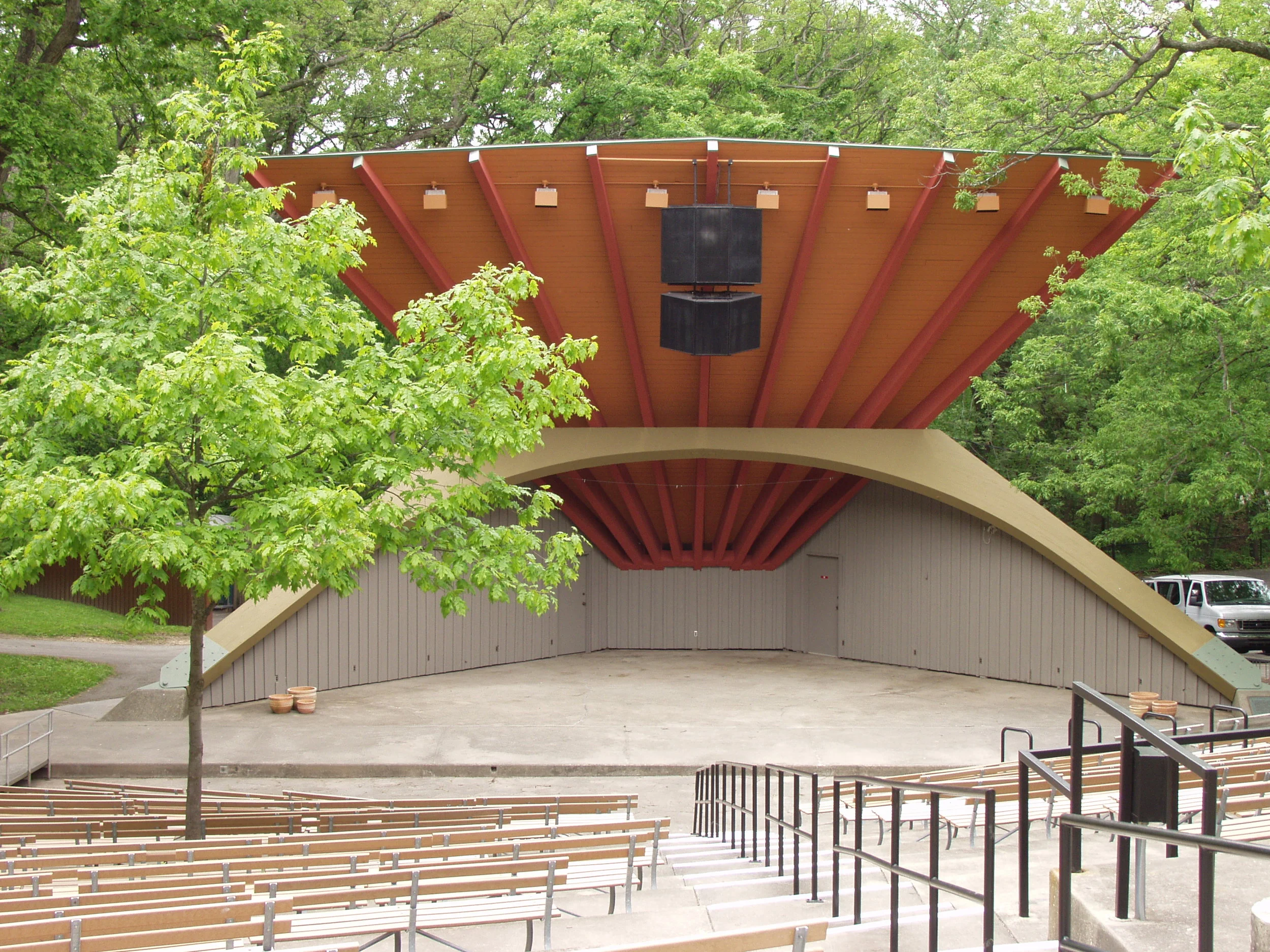 Sinnissippi Music Shell — Rockford Park District