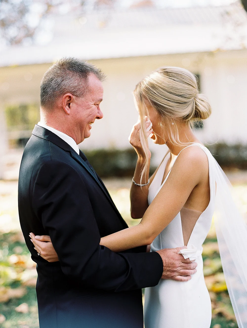 Kindred North Bentonville Arkansas Wedding // Brandi and Jesús — Erin ...