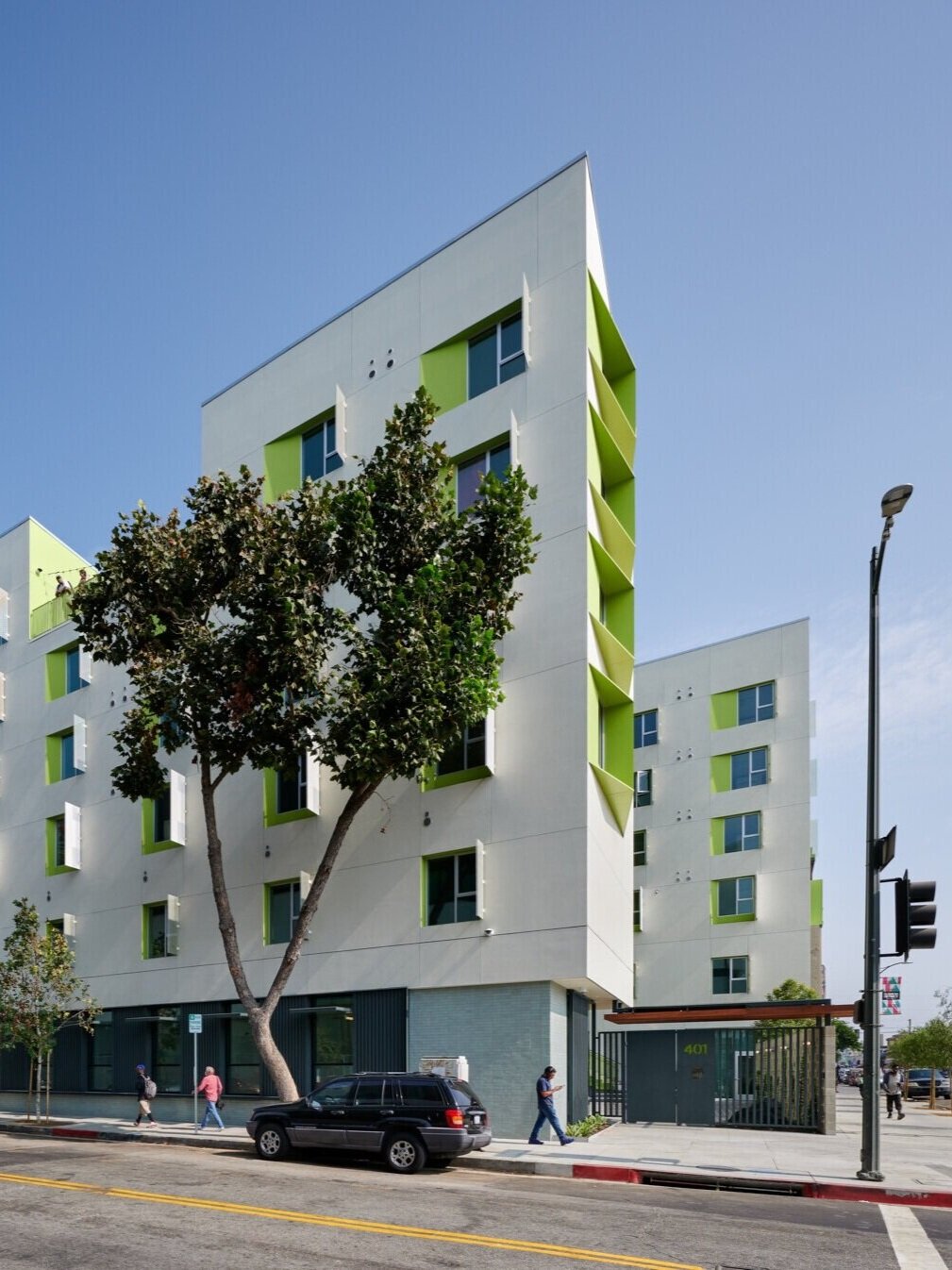 Flor Lofts — Koning Eizenberg Architecture