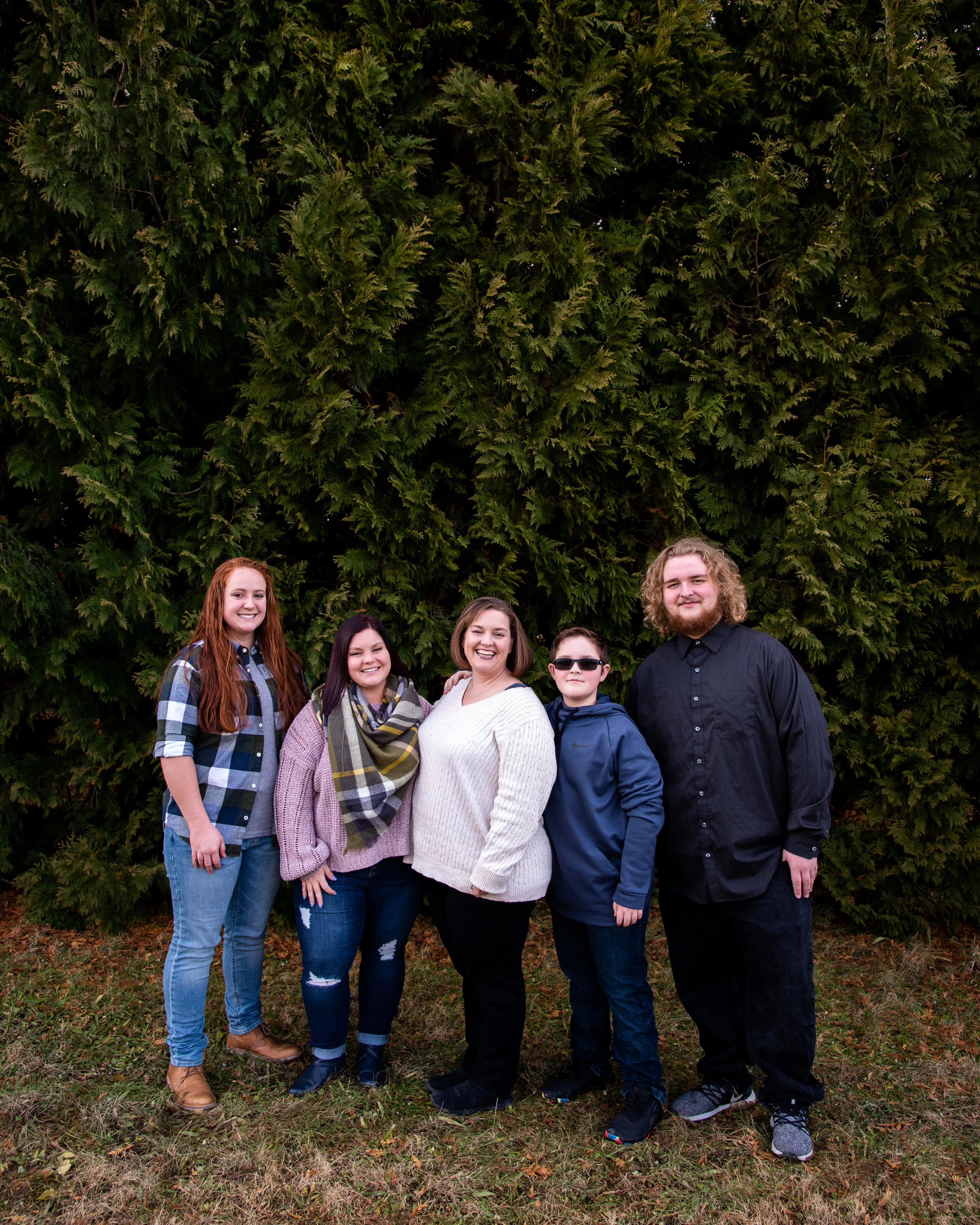 Kayla & Courtney's Family Photos at Whitetail Tree Farm — Kyla Jo ...