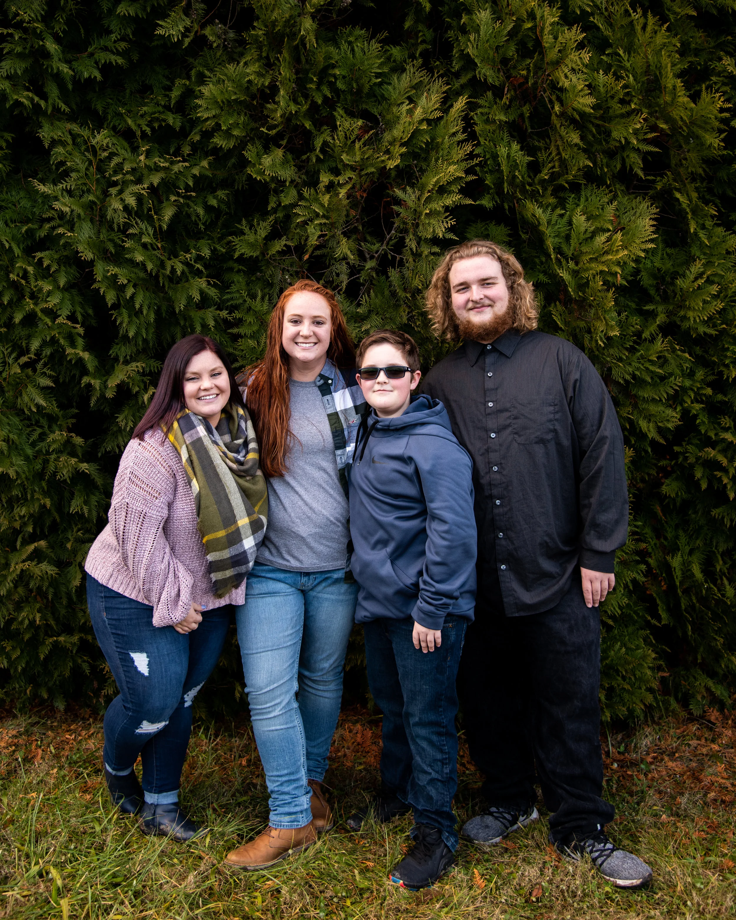 Kayla & Courtney's Family Photos at Whitetail Tree Farm — Kyla Jo ...