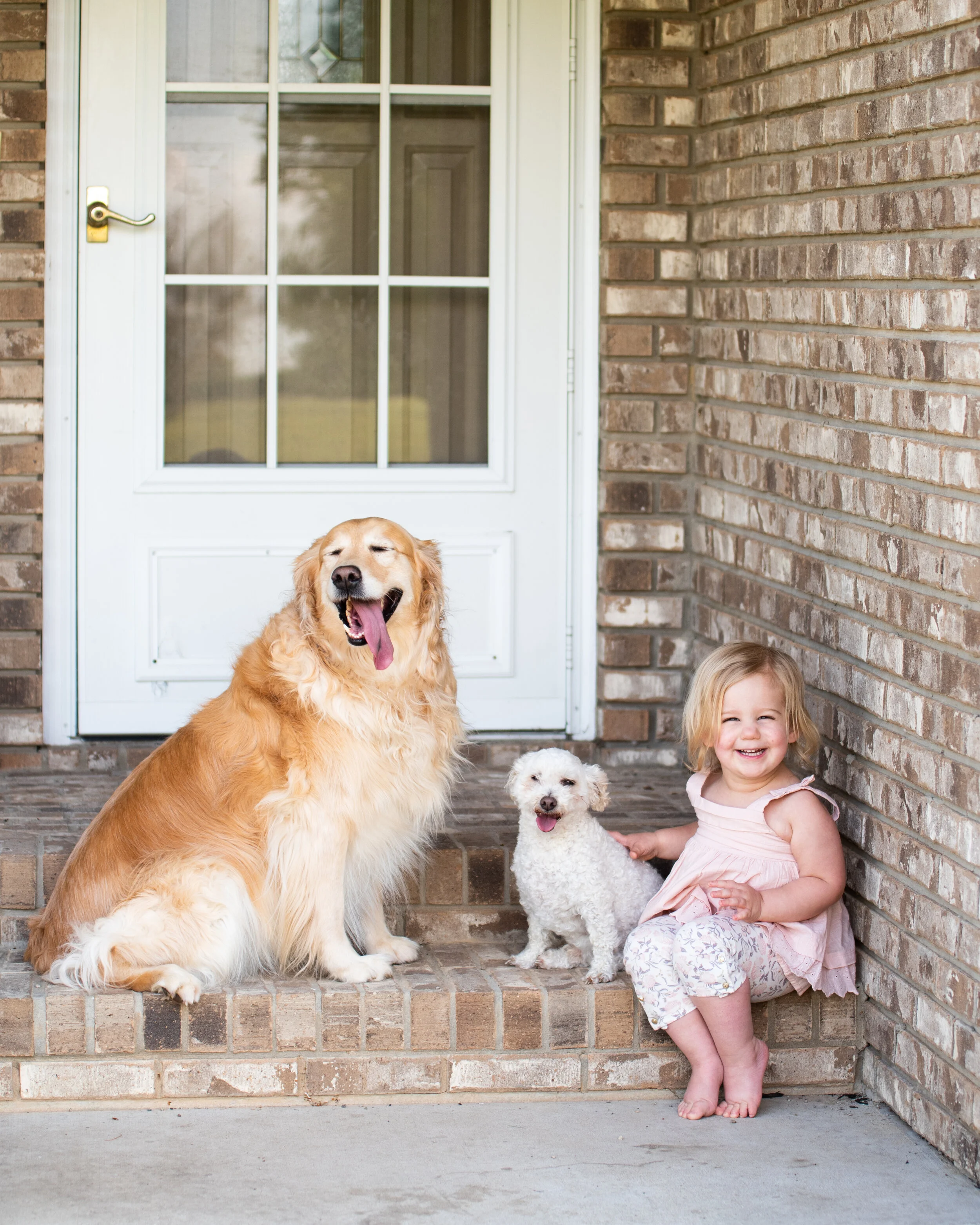 Front Porch Quarantine Photo Session — Kyla Jo Photography