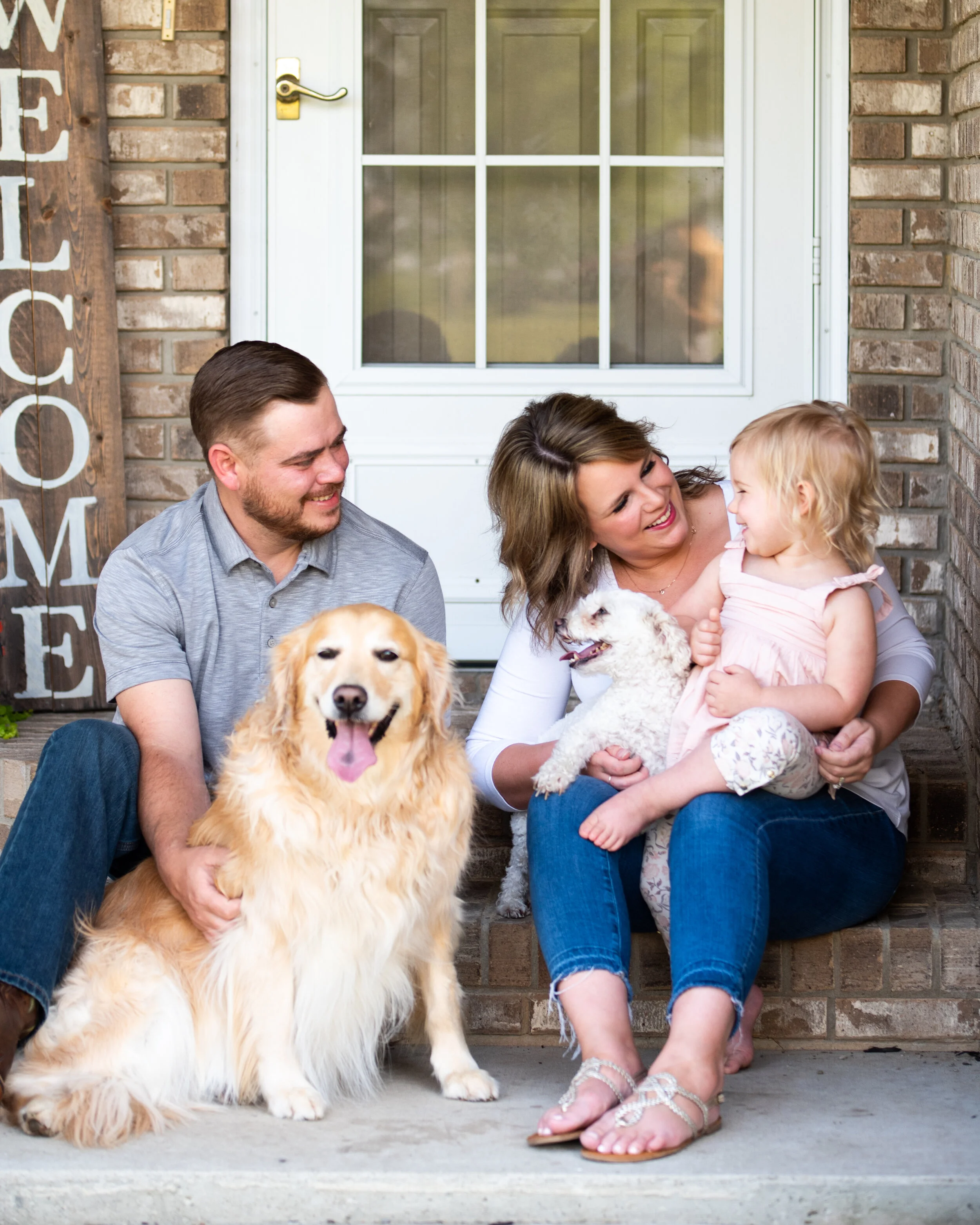 Front Porch Quarantine Photo Session — Kyla Jo Photography