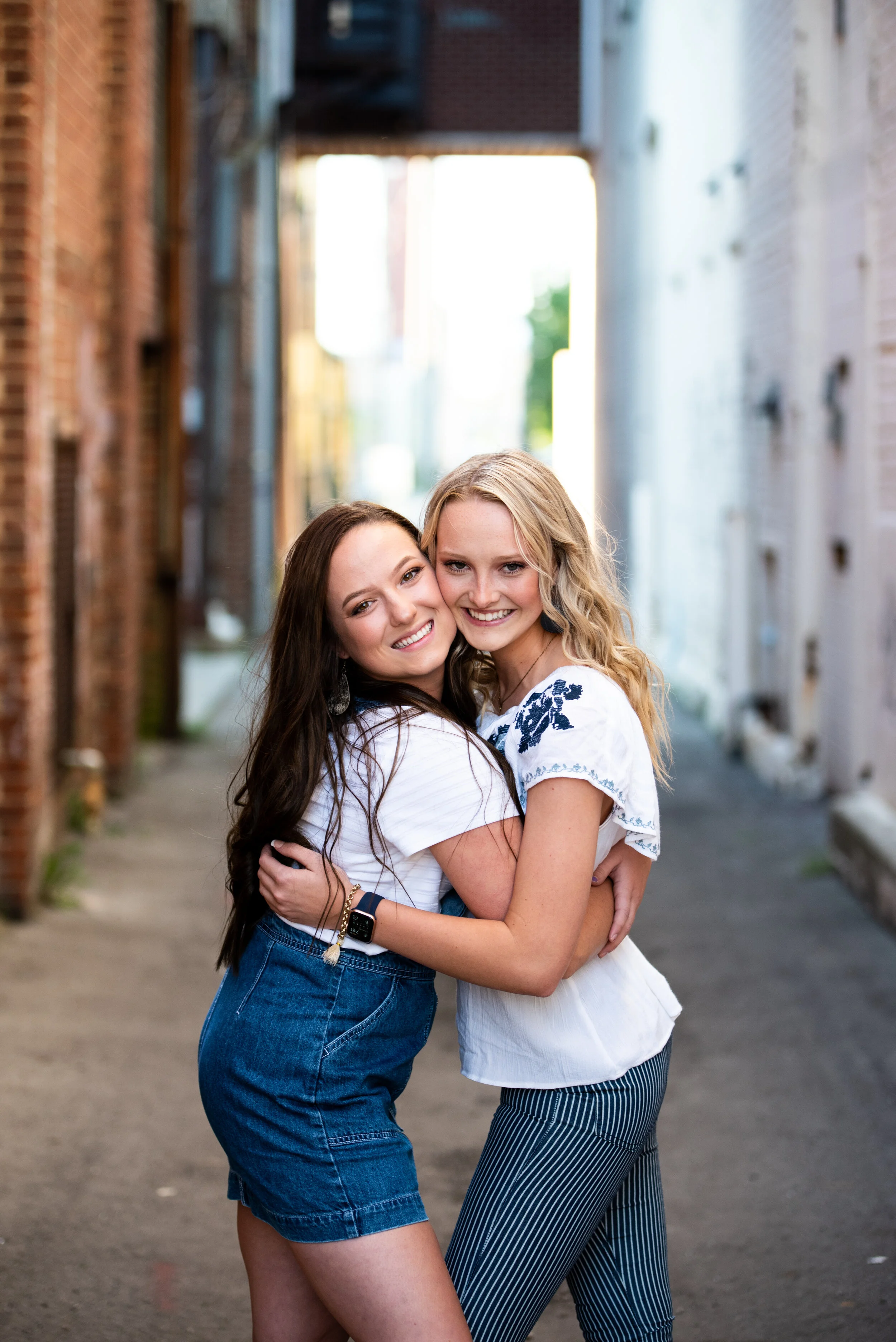Best Friend Portrait Poses