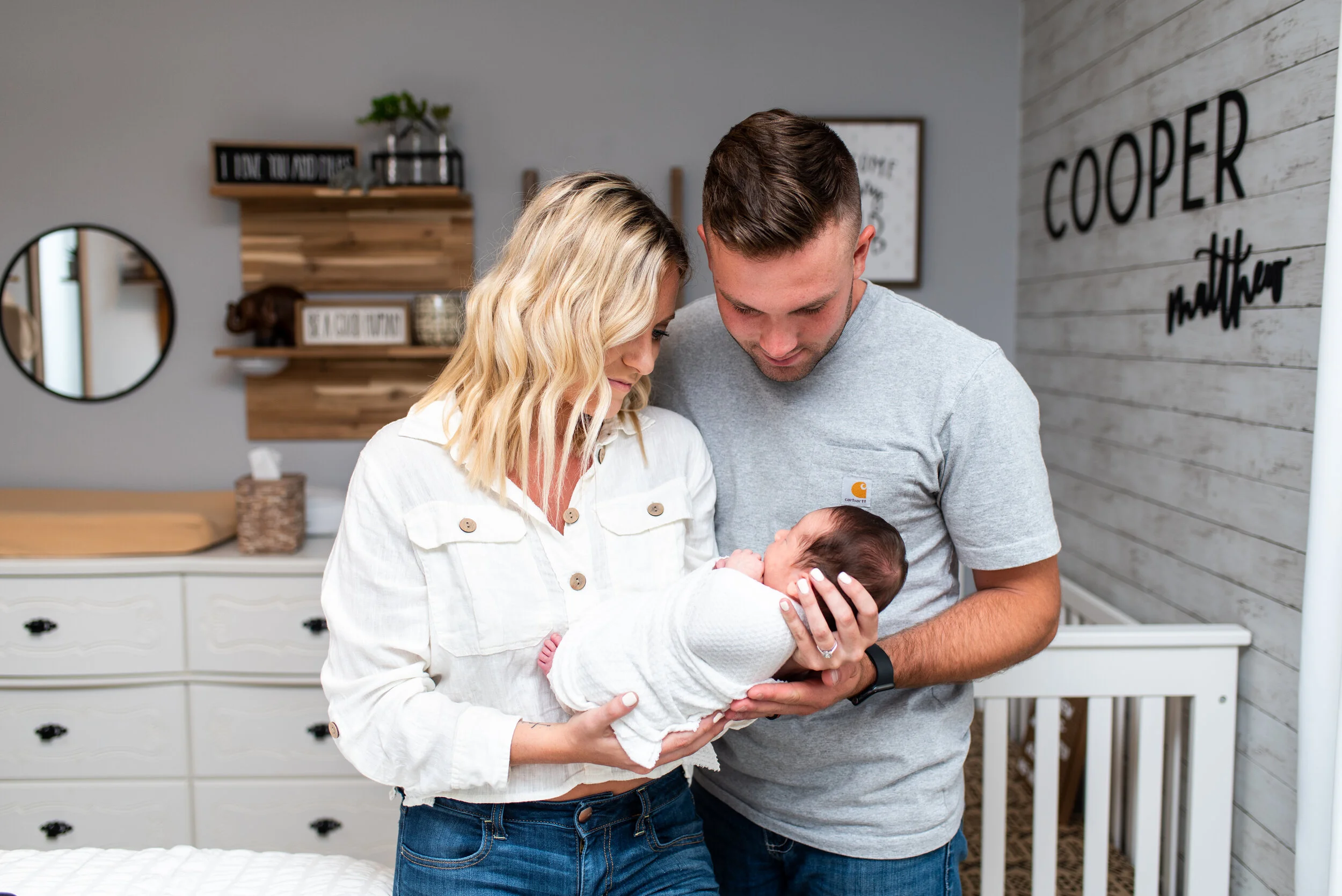 Lifestyle Newborn Photographer — Kyla Jo Photography