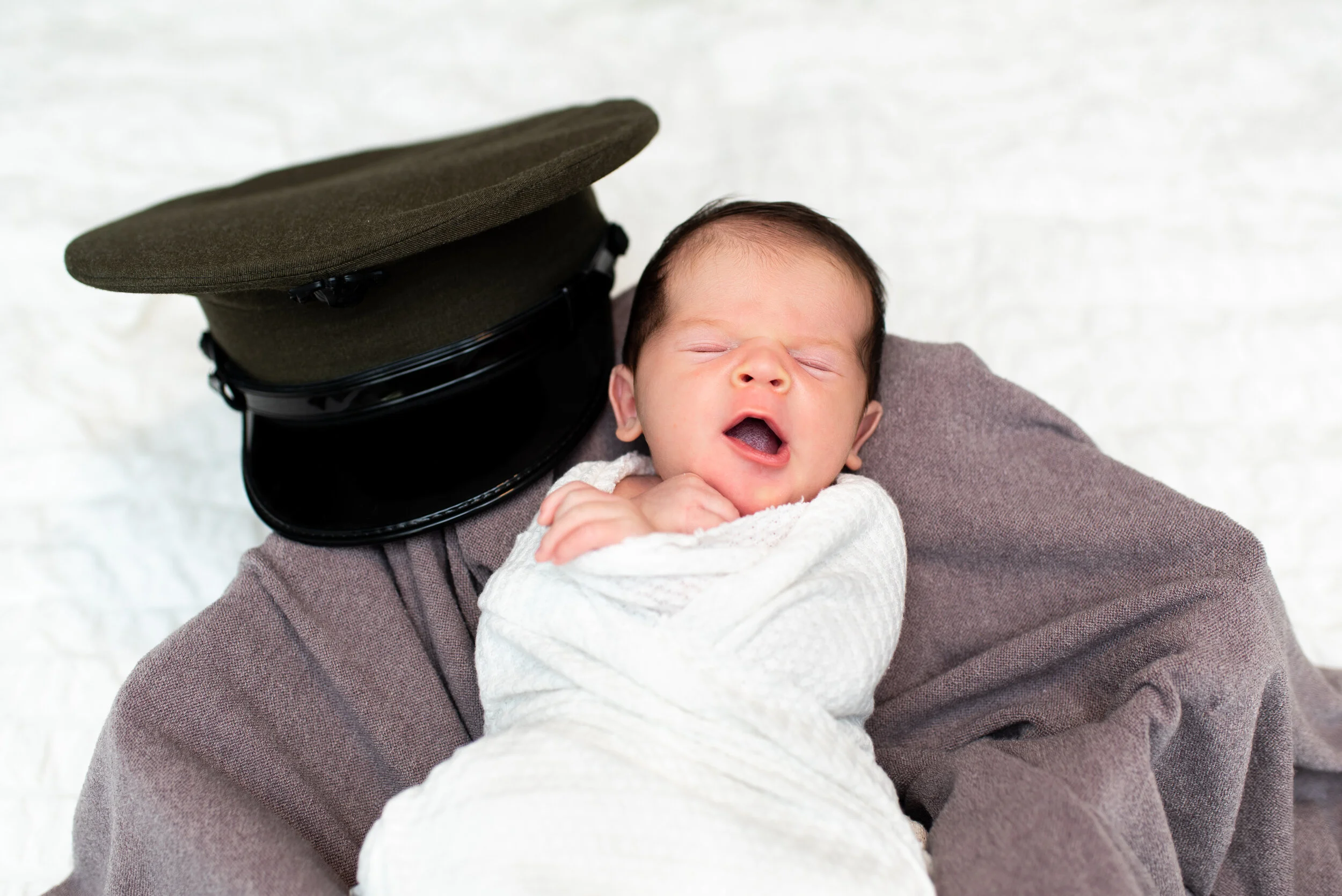 Lifestyle Newborn Photographer — Kyla Jo Photography