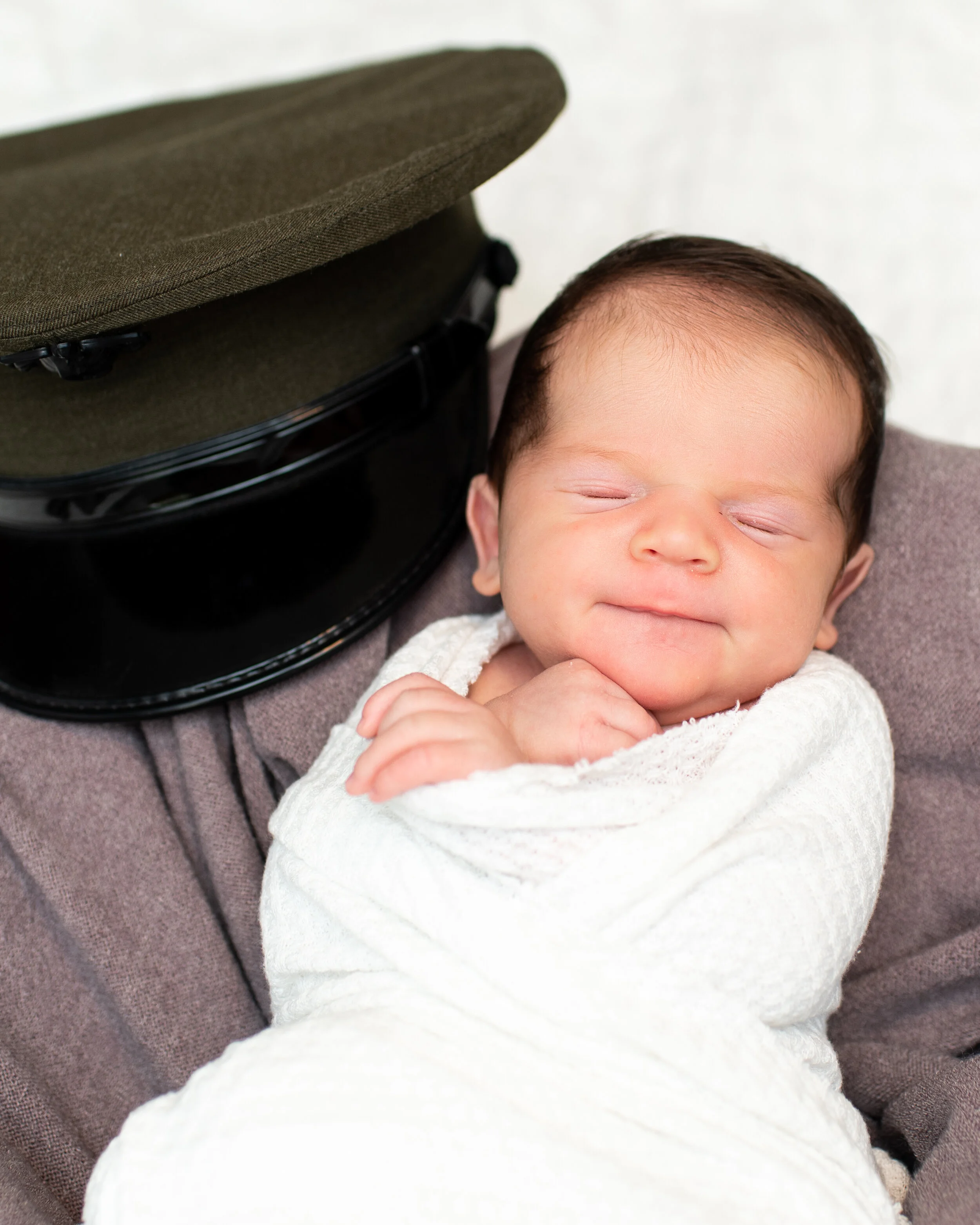 Lifestyle Newborn Photographer — Kyla Jo Photography