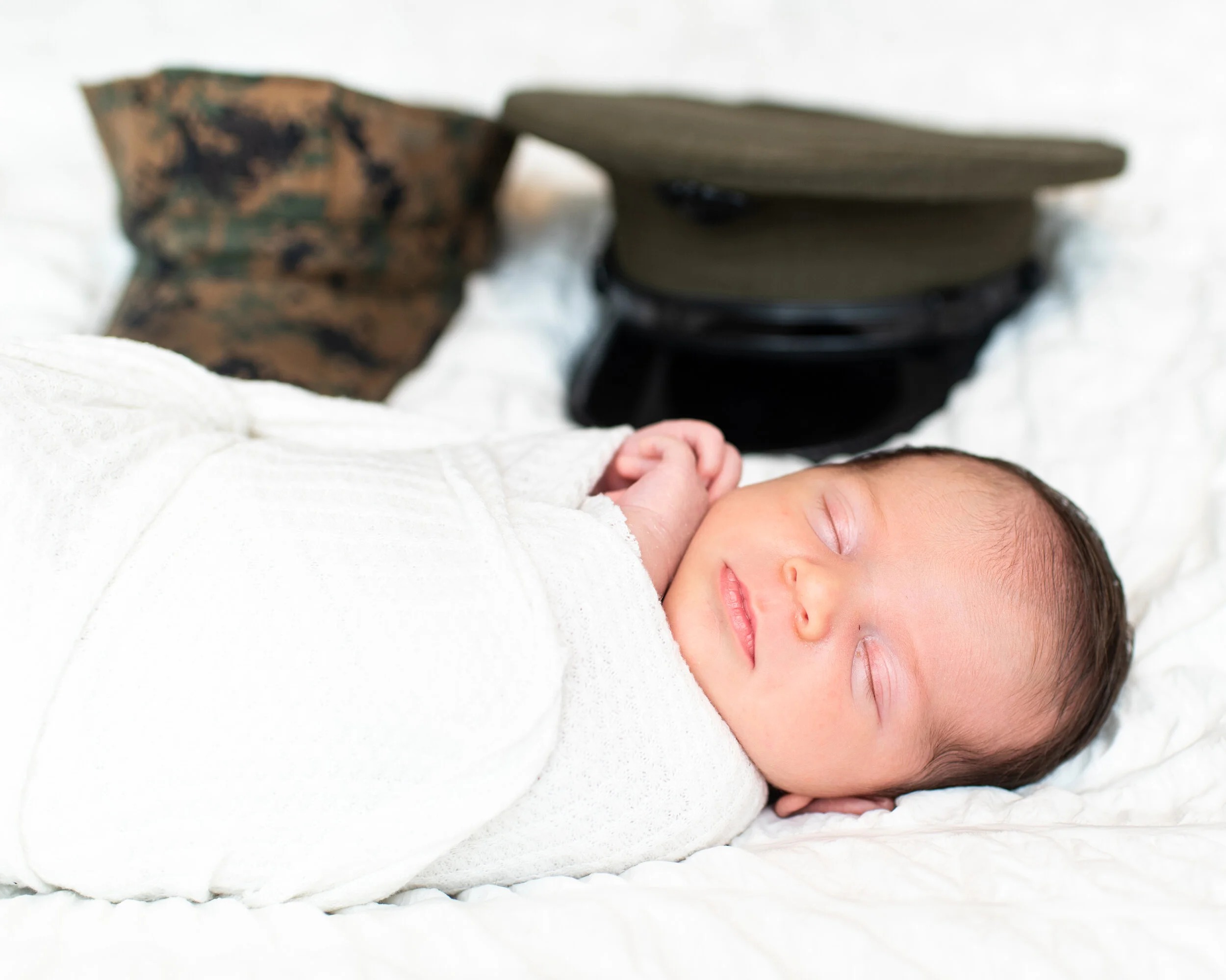 Lifestyle Newborn Photographer — Kyla Jo Photography