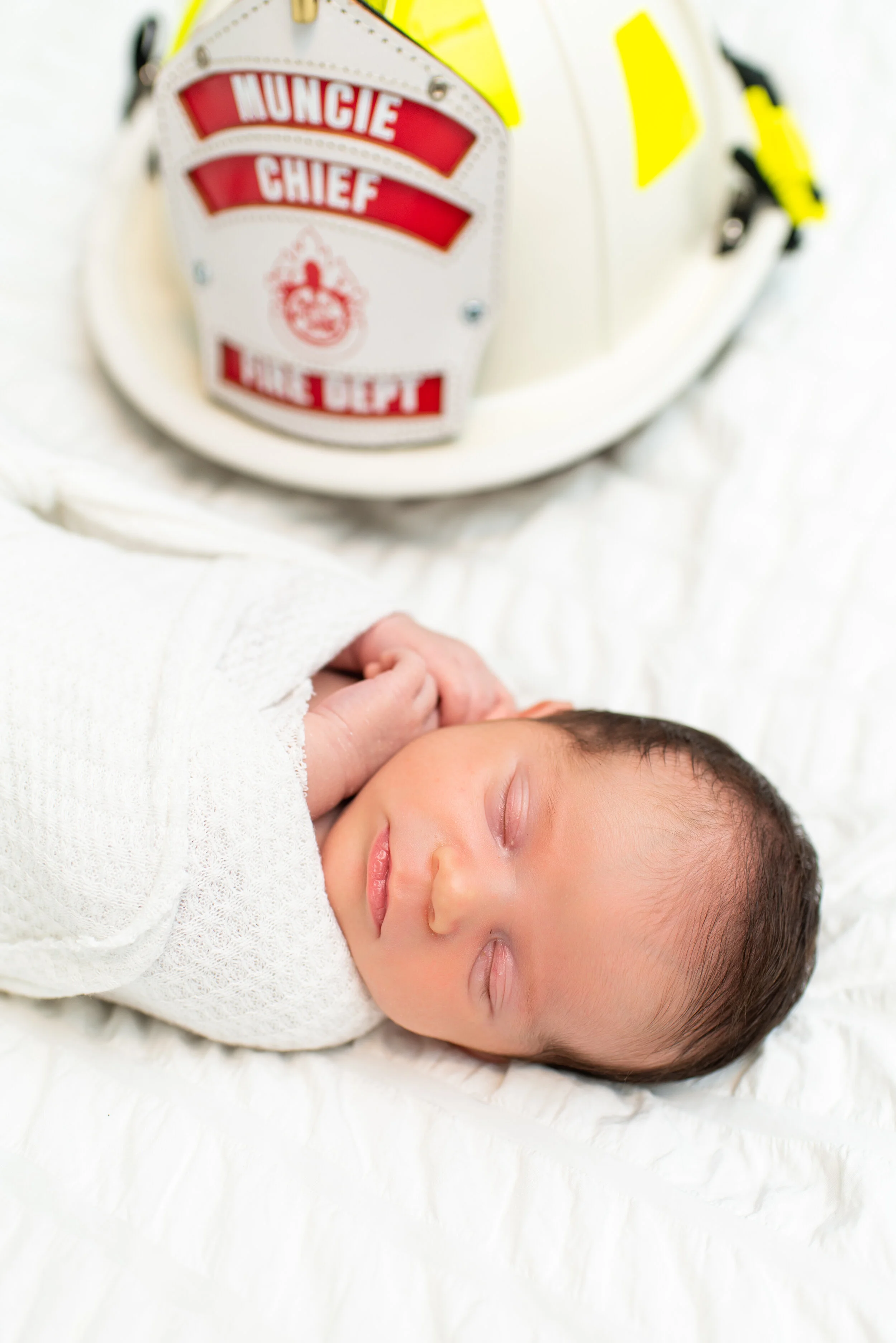 Lifestyle Newborn Photographer — Kyla Jo Photography