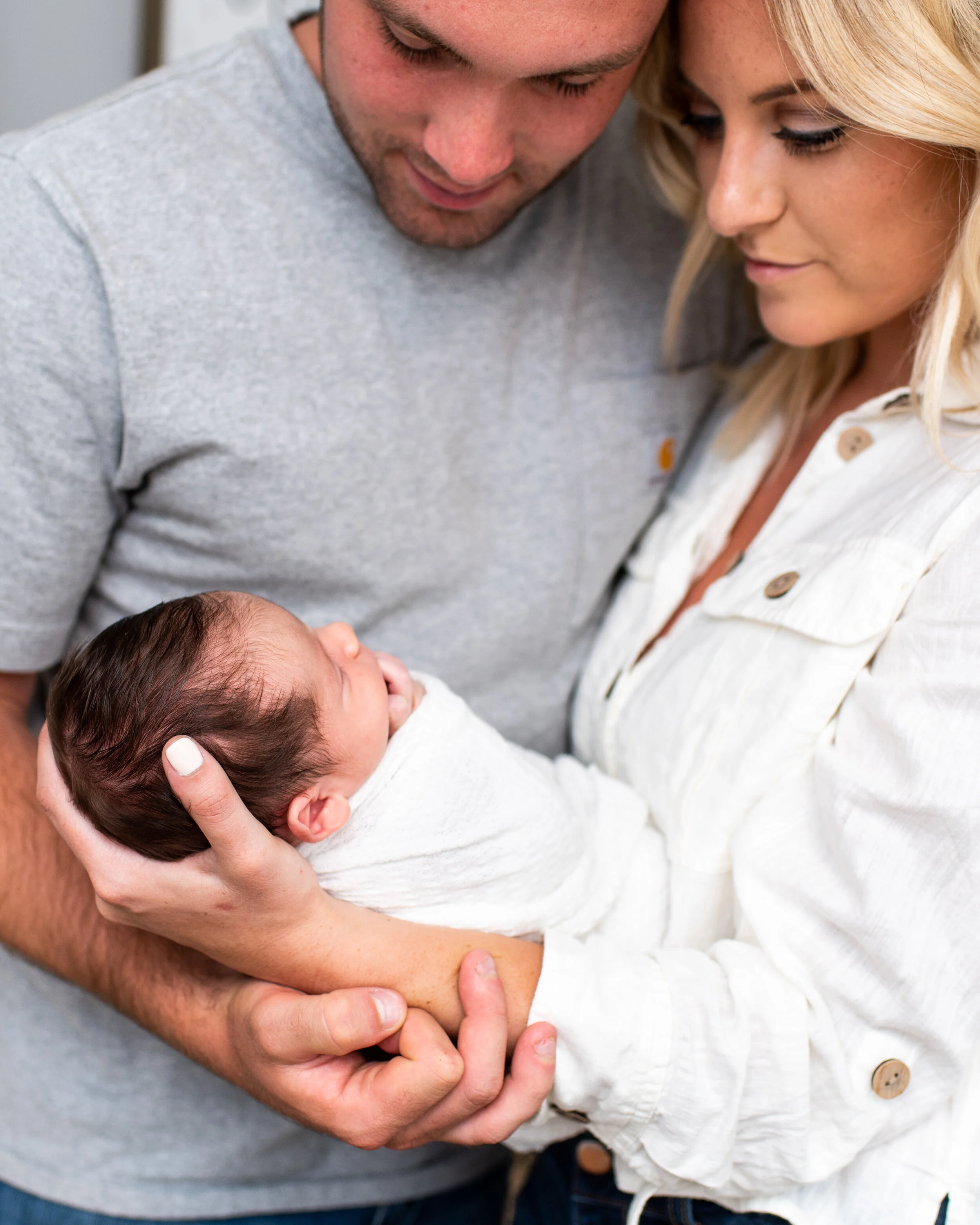 Lifestyle Newborn Photographer — Kyla Jo Photography