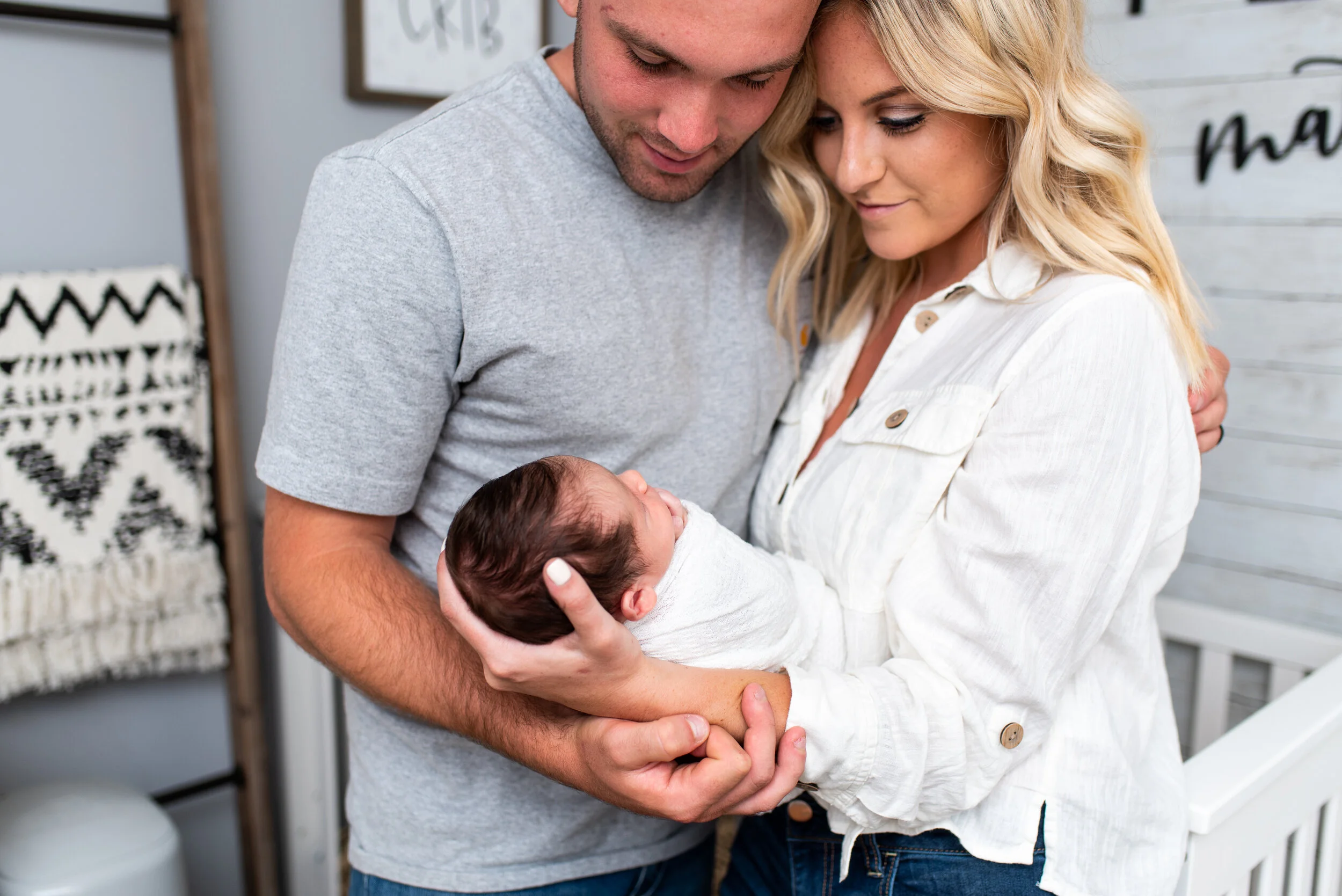 Lifestyle Newborn Photographer — Kyla Jo Photography