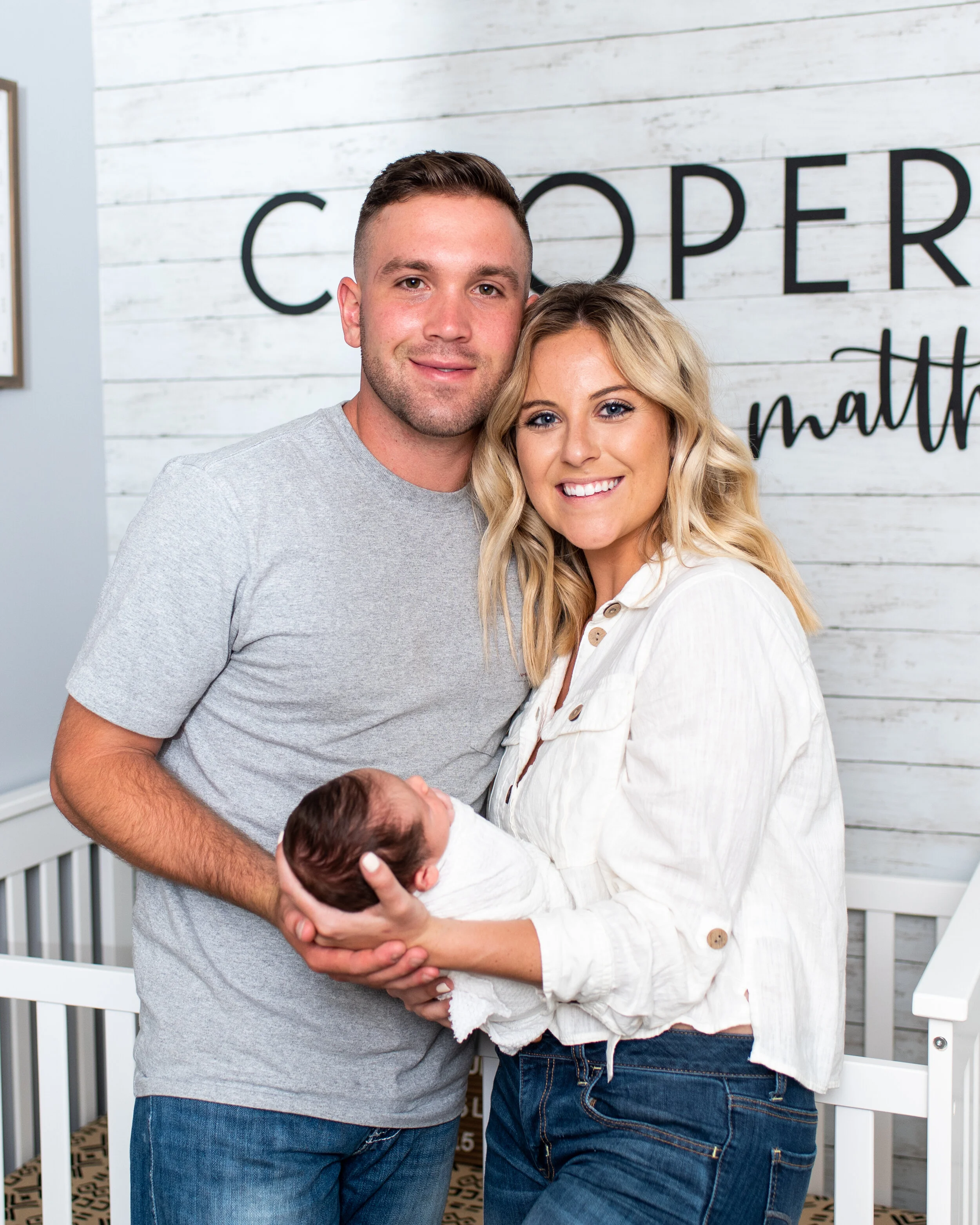 Lifestyle Newborn Photographer — Kyla Jo Photography