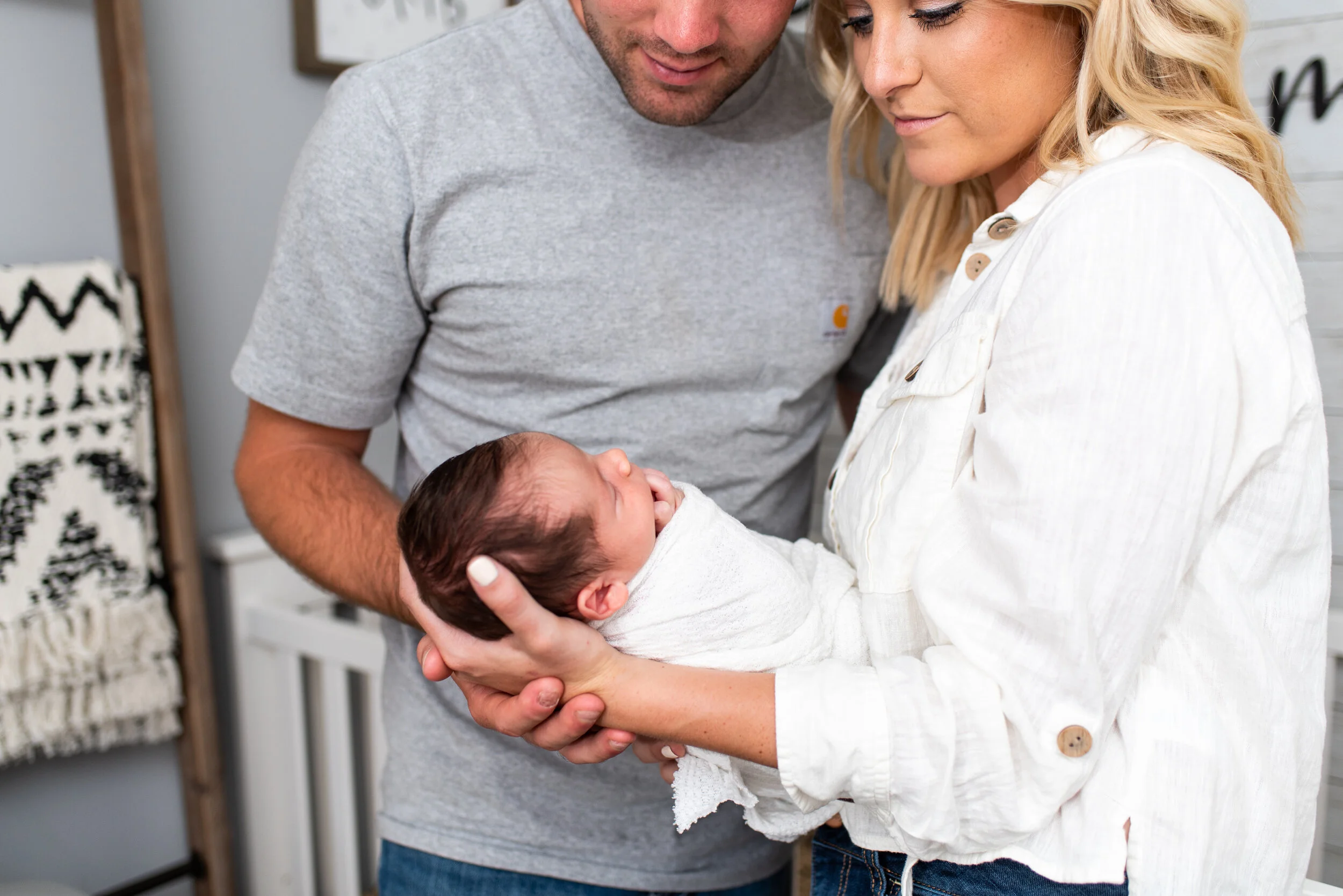 Lifestyle Newborn Photographer — Kyla Jo Photography