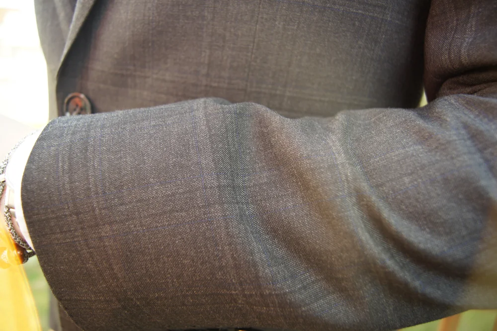 Suitsupply Takes A Serious Step Into Custom: A Review Of Their Custom ...