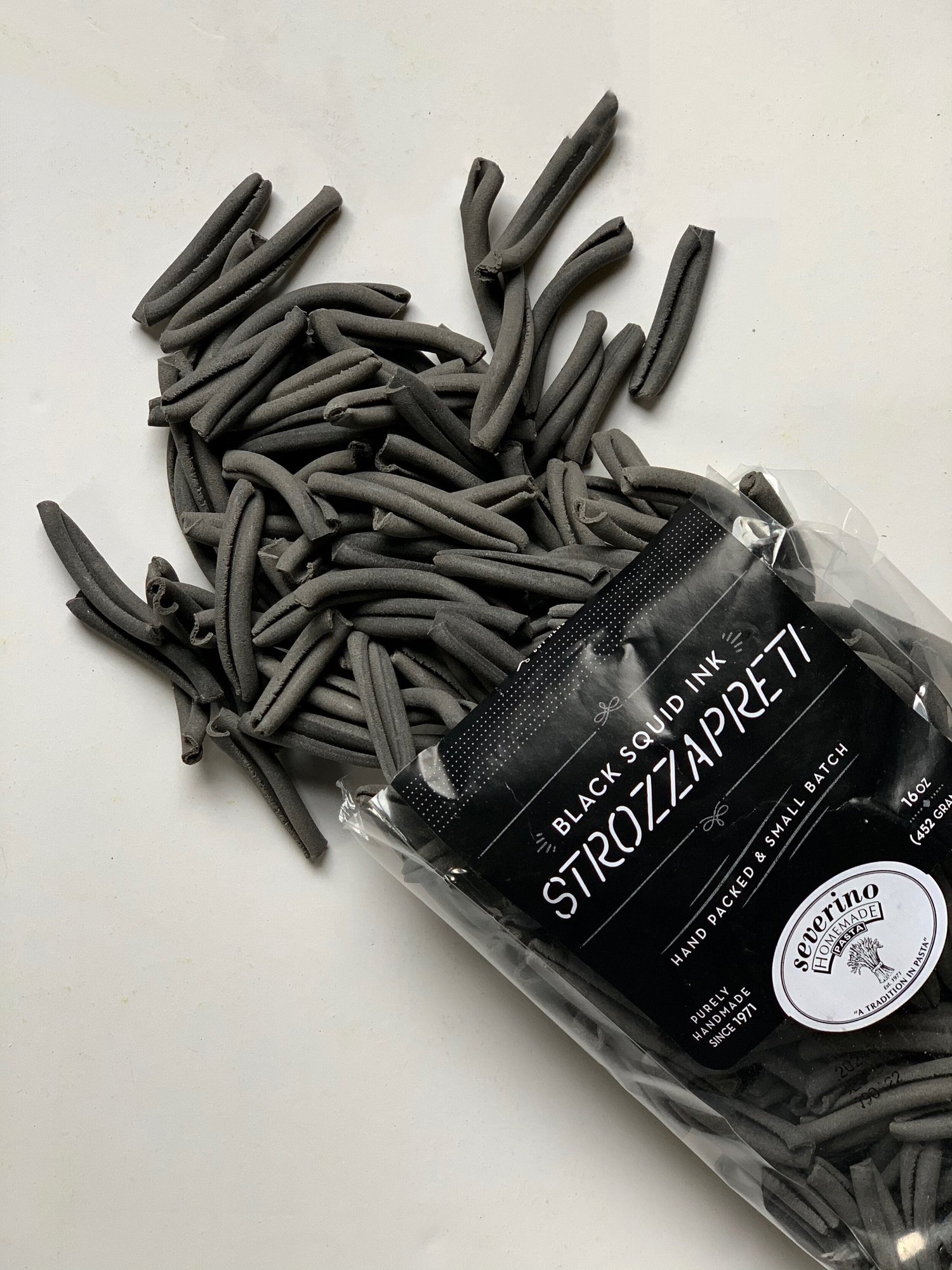 BLACK PASTA W. CRAB & LEMON — EATING FABULOUSLY BY CHRISTOPHER STEWART