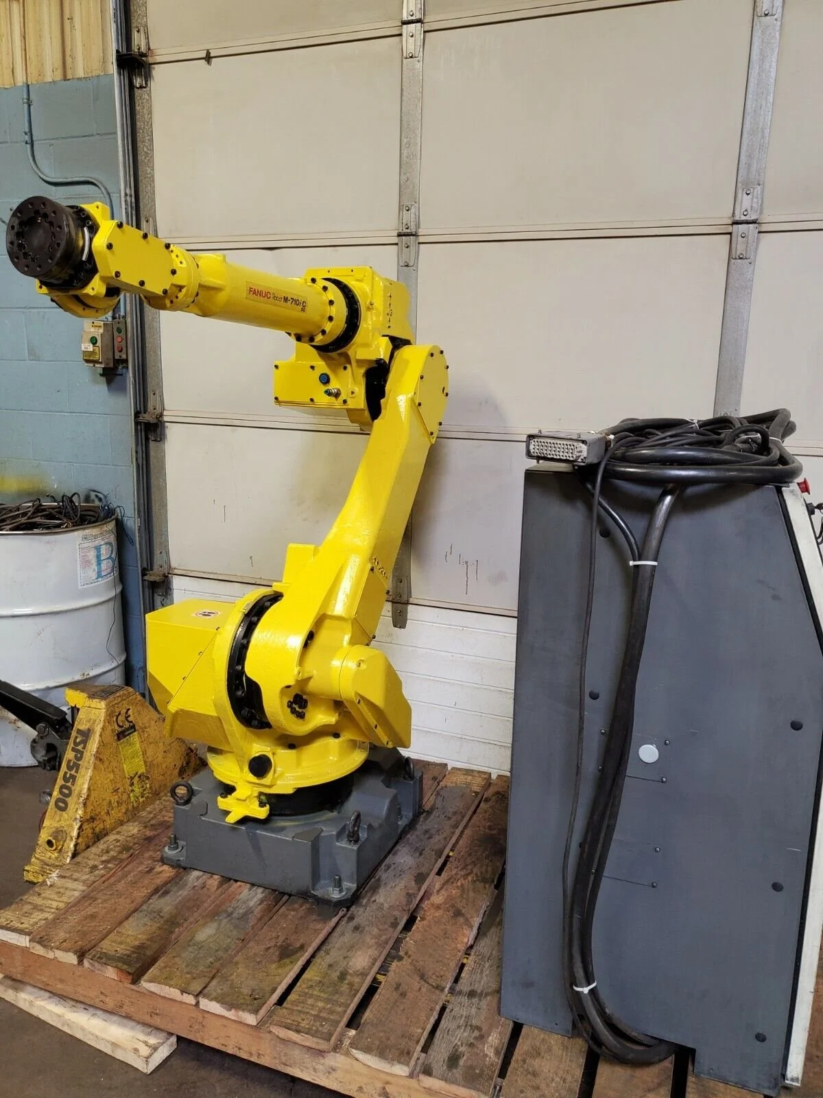 FANUC M710iC /50 with R30iA Controller — Used Robot Depot Inc.