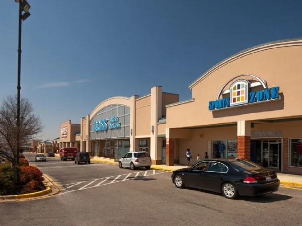 Rivertowne Commons — Wharton Realty Group