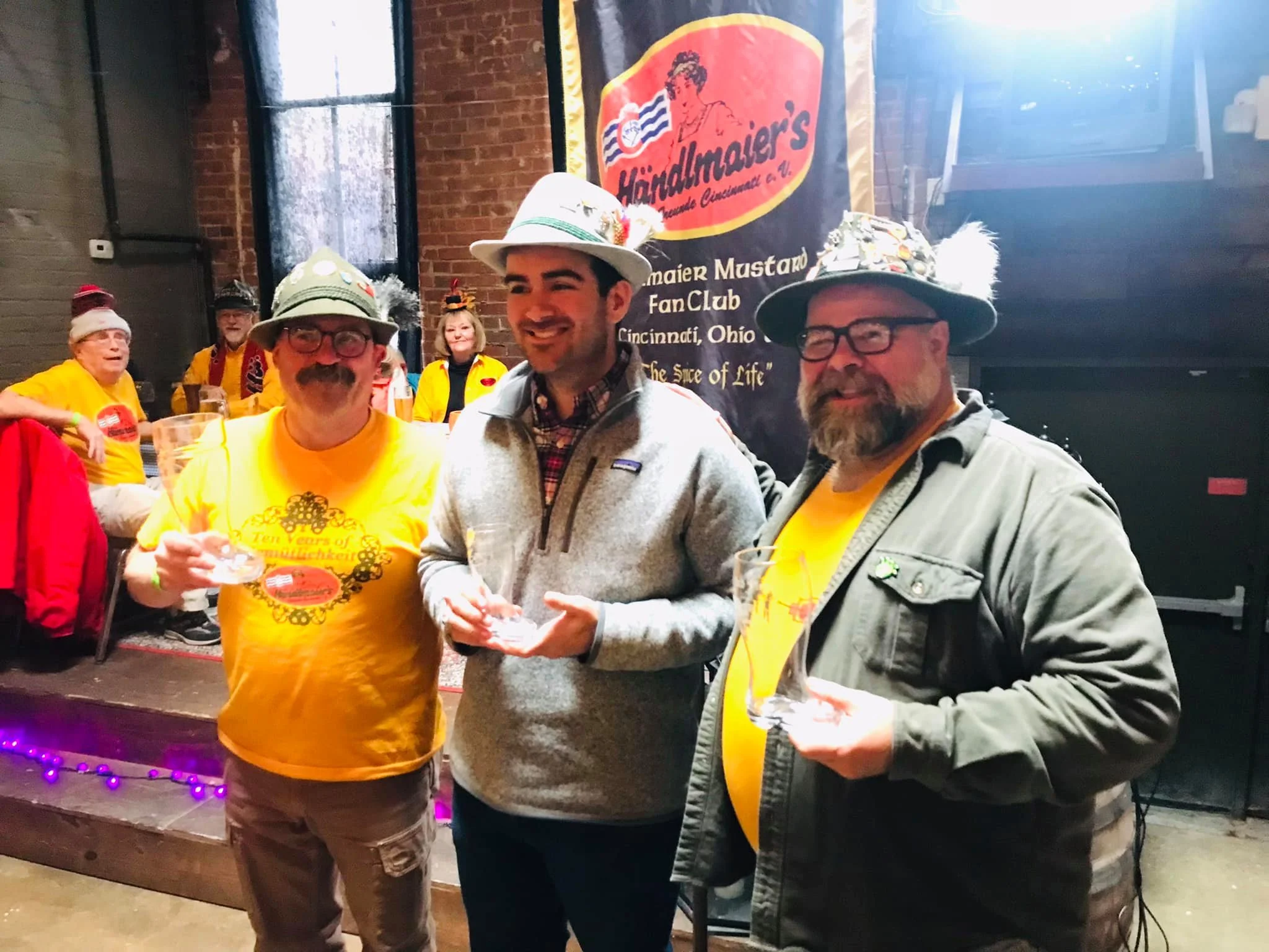 Mustard Club — Bier Chugging Competition