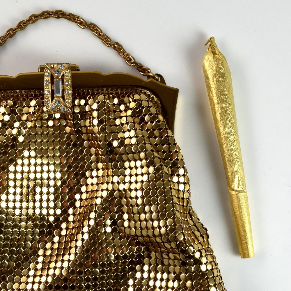 Make Your Own Infused Joint Tutorial! — Hashtag Cannabis