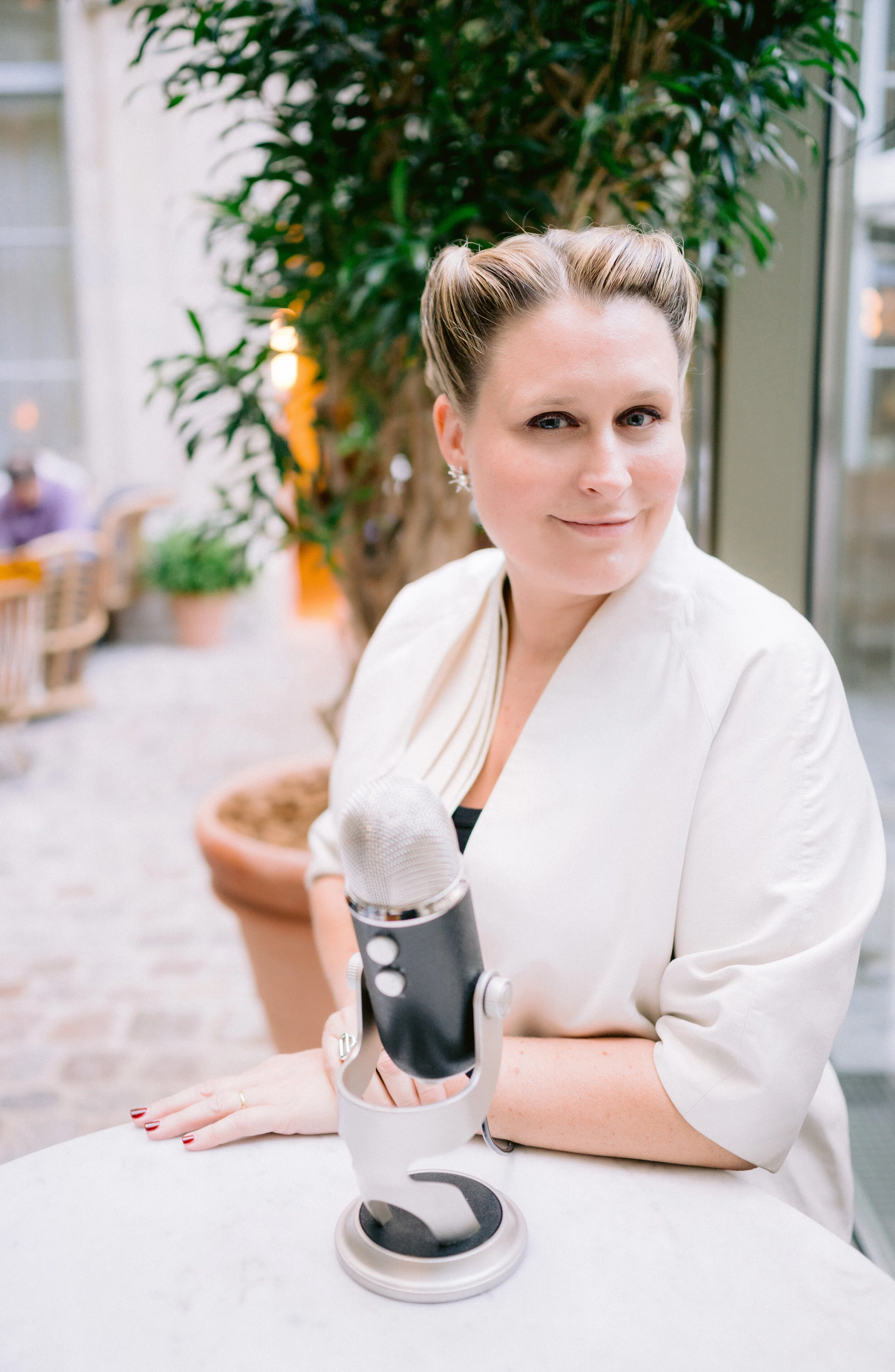 About — Jessica Michault