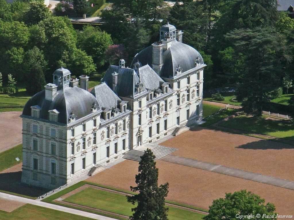 Architectural Details: Château de Cheverny in the Loire Valley
