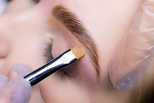 7 Reasons to Try YUMI Brow Lamination for Perfectly Lifted Brows Today ...