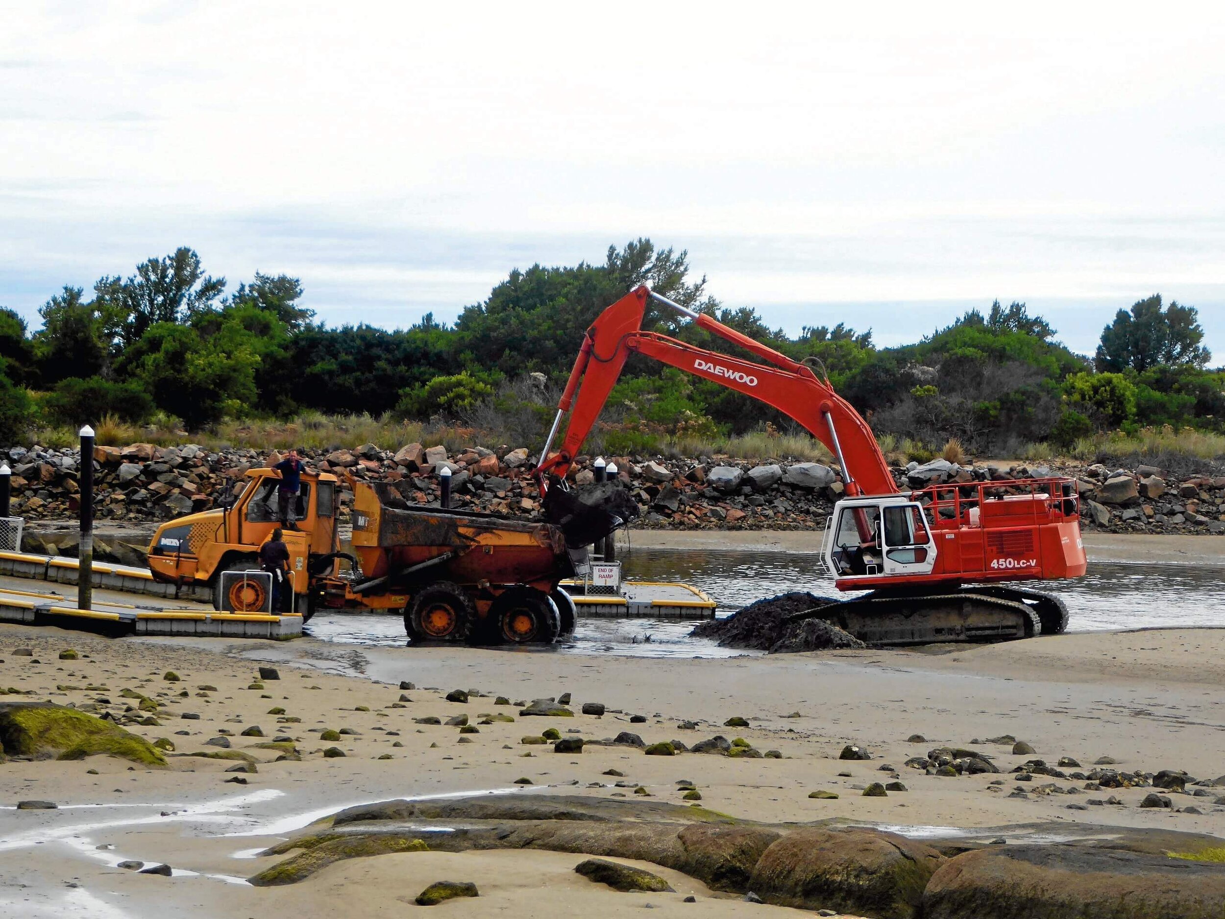 Bridport boat ramp dug out amidst Parks conditions