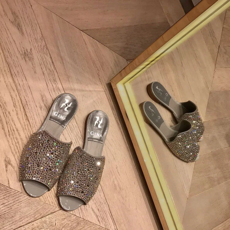 Gina Luxury Retail Boutique Design