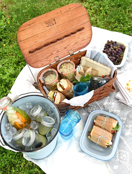 Planning the Perfect Picnic — Styling My Everyday