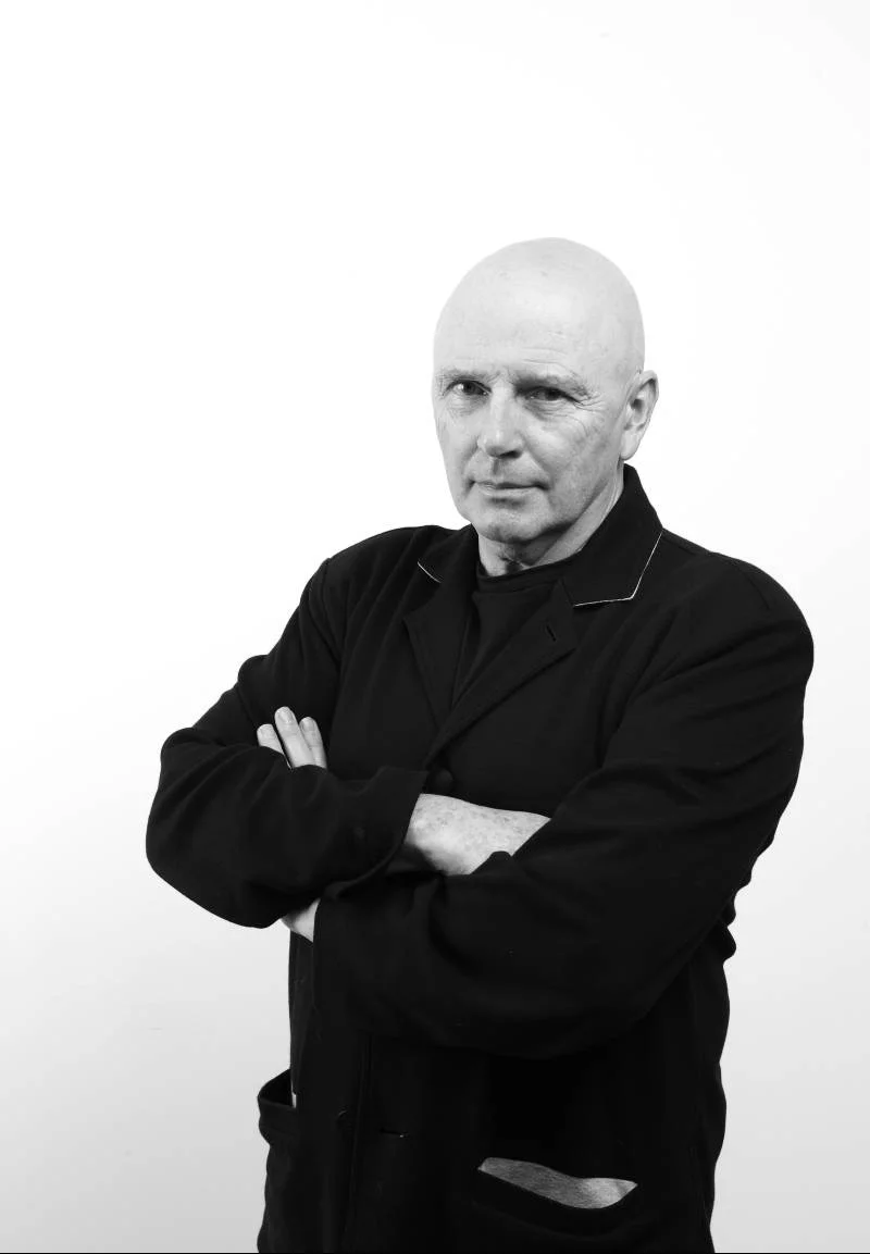 ABOUT THE ARTIST — JOHN BEARD