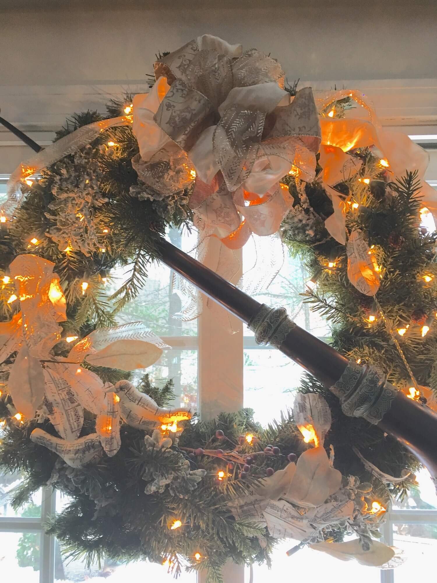 JRL Interiors — 3 Easy Tips to Create a Beautiful Wreath