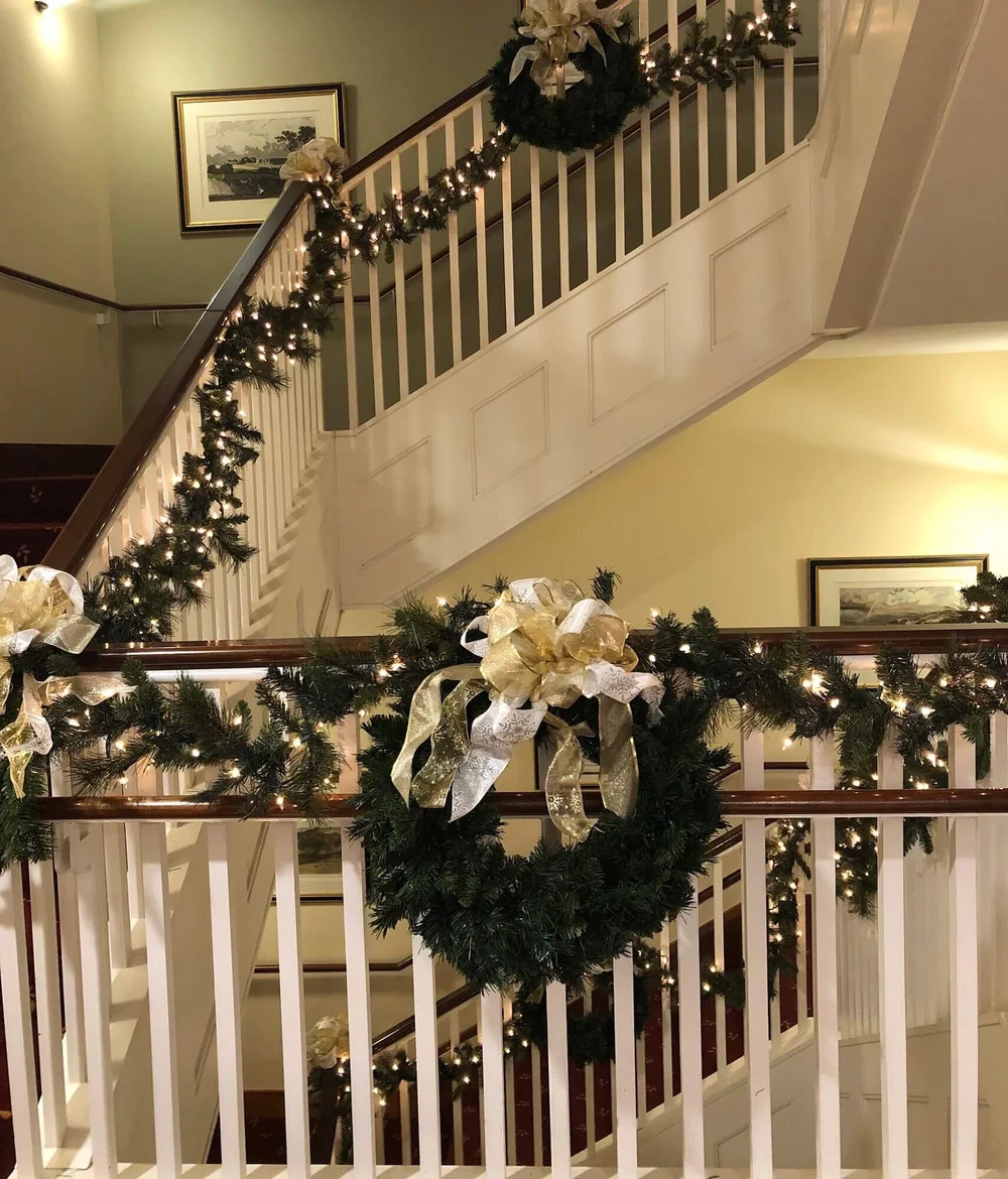 JRL Interiors — Holiday Decor Tips and Inspiration