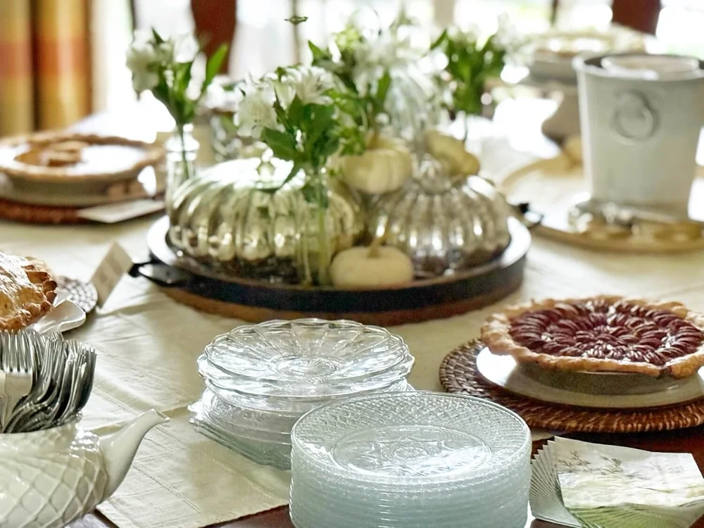 JRL Interiors — An Autumn Pie Party, decor and recipes