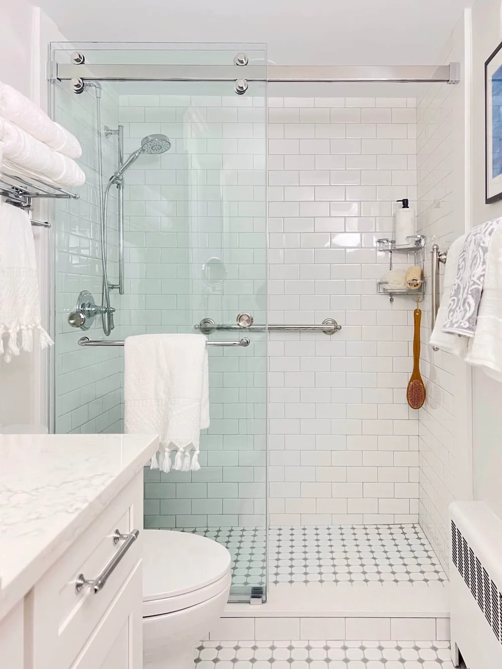 JRL Interiors — A Fresh Classic Bathroom Makeover