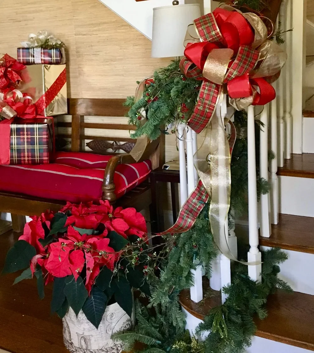 JRL Interiors — 7 Ways to Decorate your Foyer for the Holidays