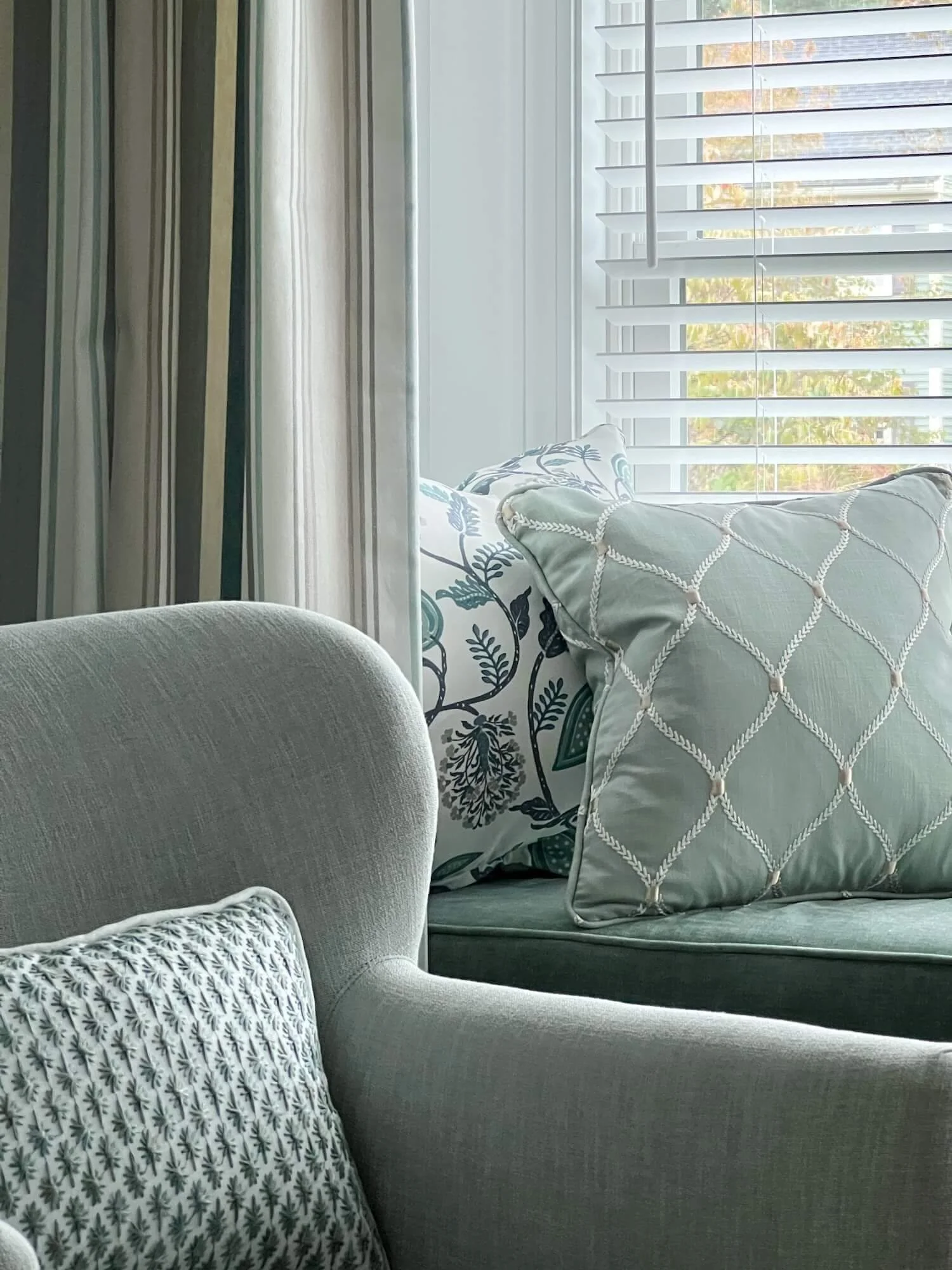 JRL Interiors — Designer secrets for a stylish finished room