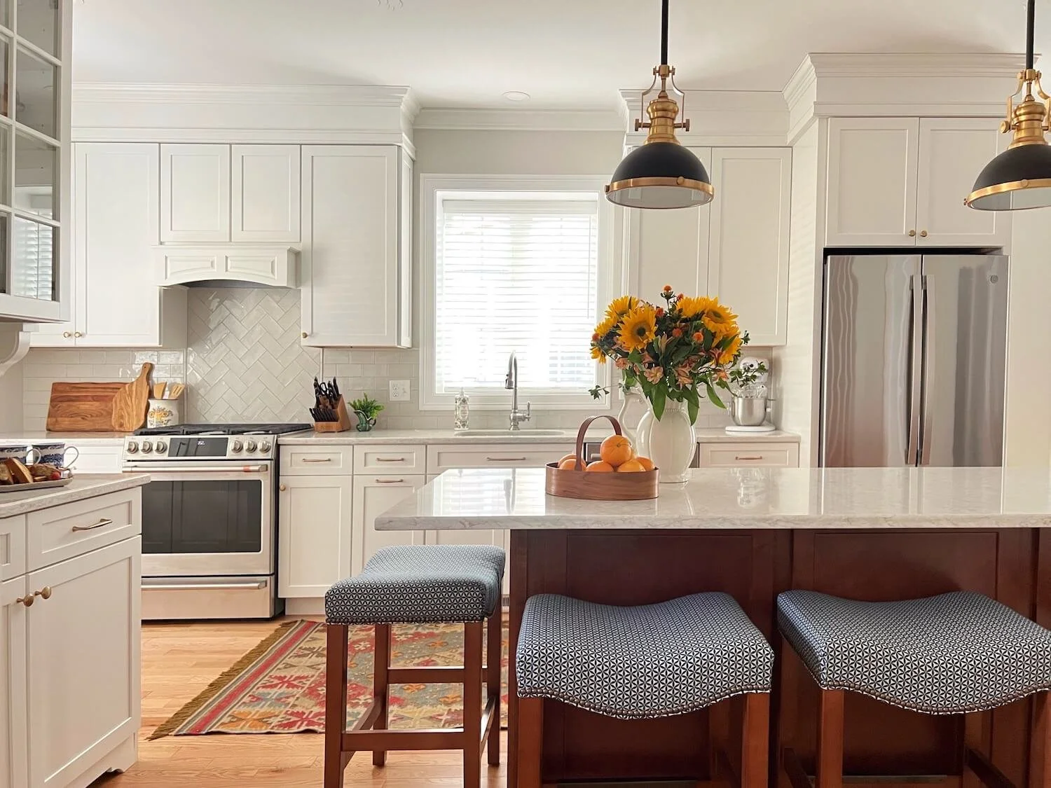 JRL Interiors — Behind the scenes; a kitchen photo shoot