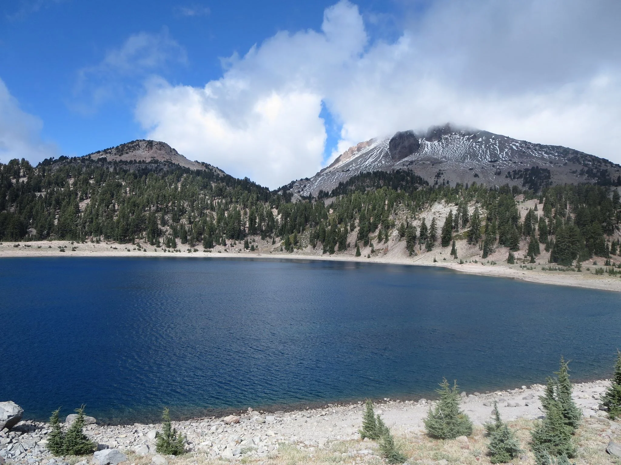 The fantastic features of Lassen Volcanic National Park — Hashtag 59